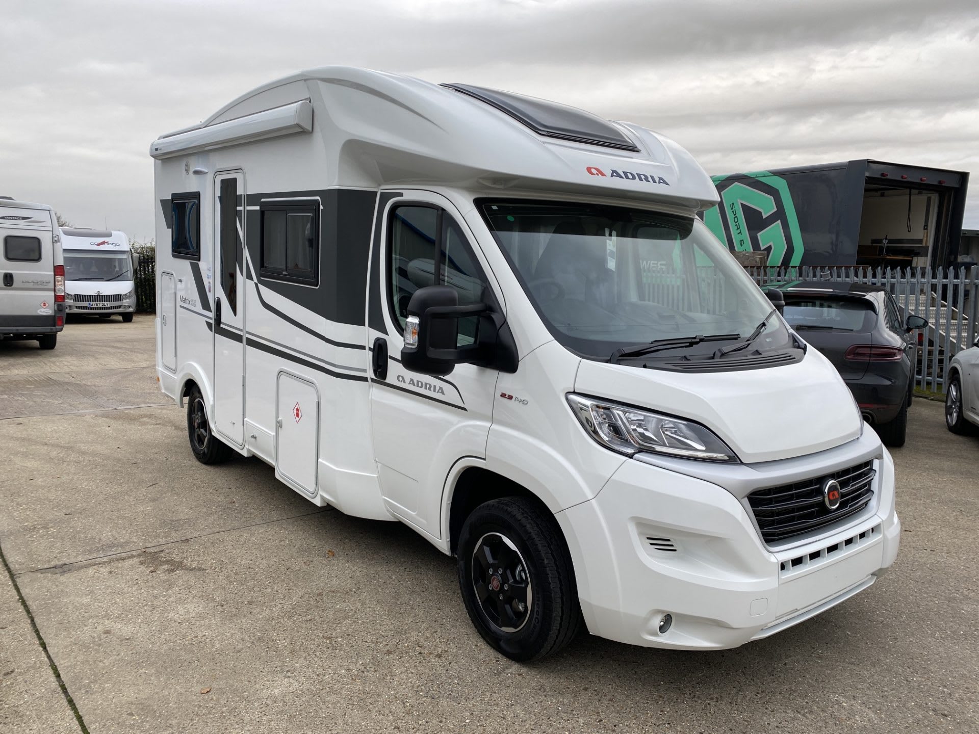 Adria Matrix Axess 520 St