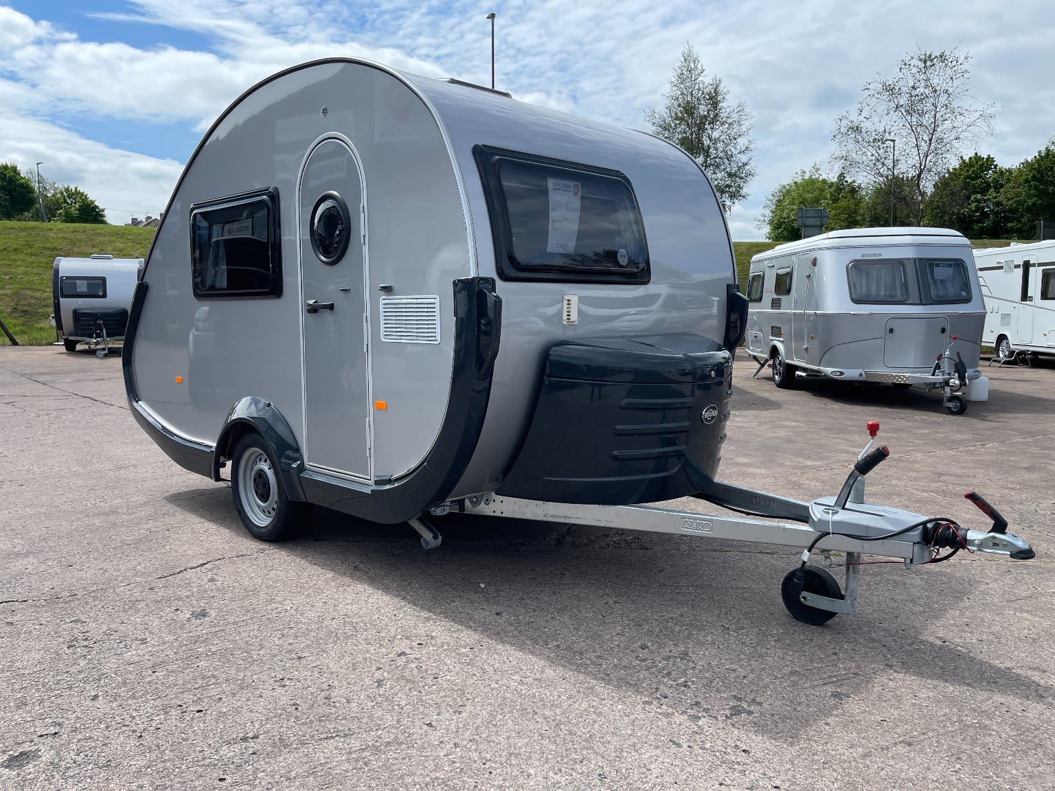 2021 Tab 320 Rs Silver