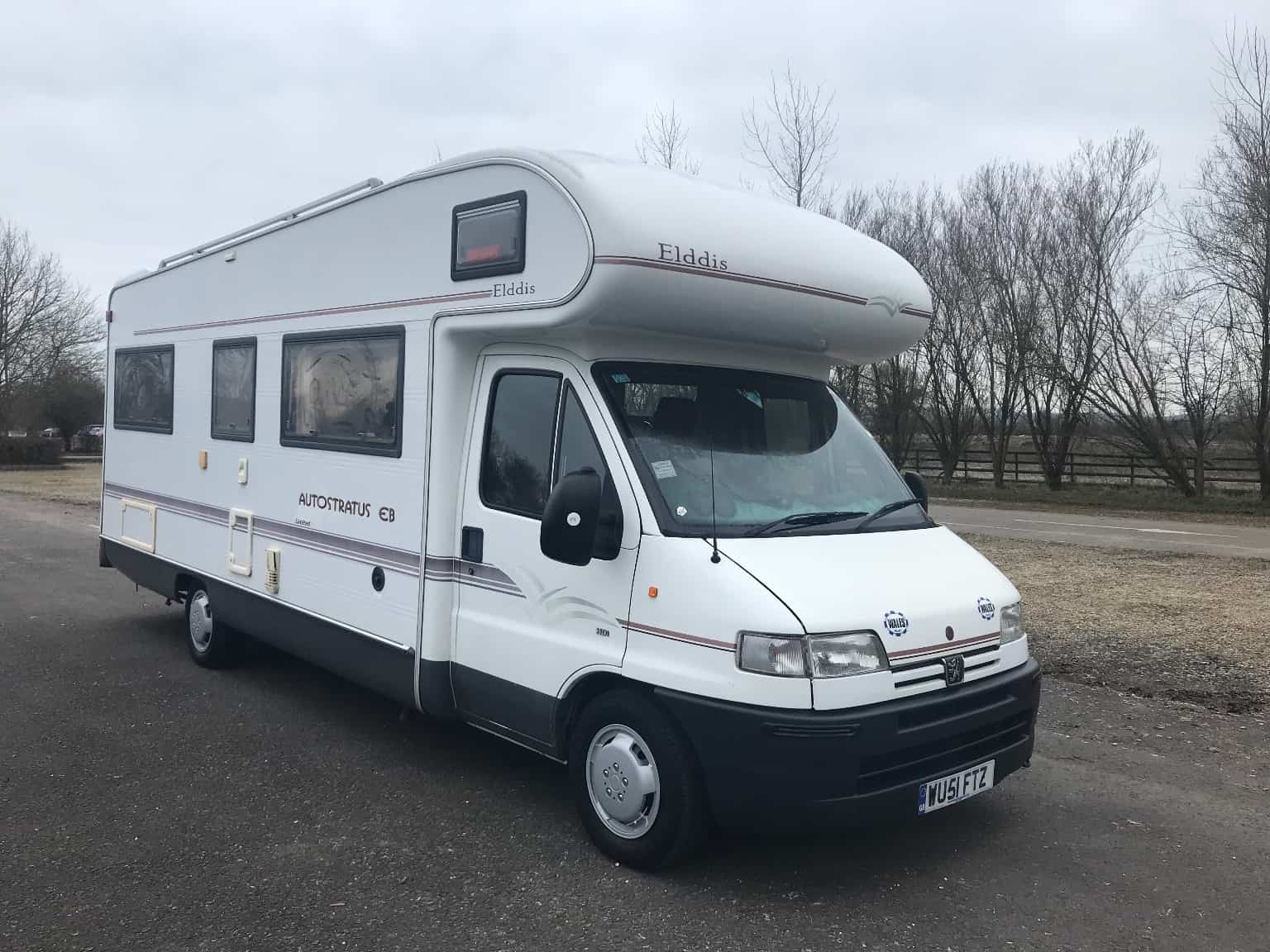 2001 Elddis Autostratus White