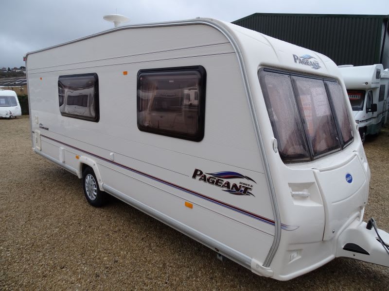 2005 Bailey Pageant Champagne