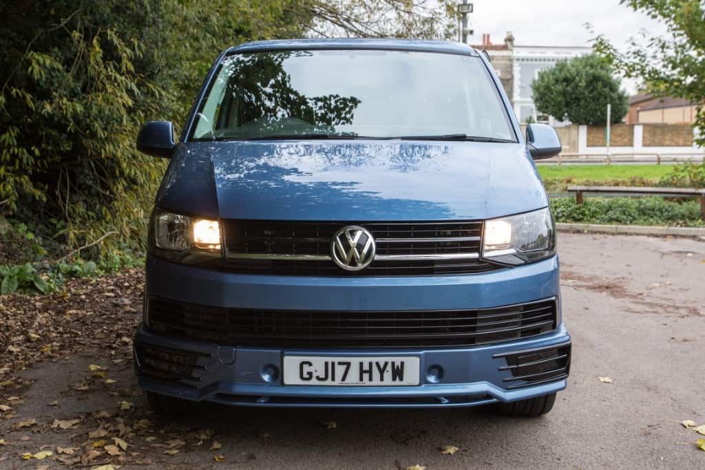 2017 Volkswagen Transporter Blue