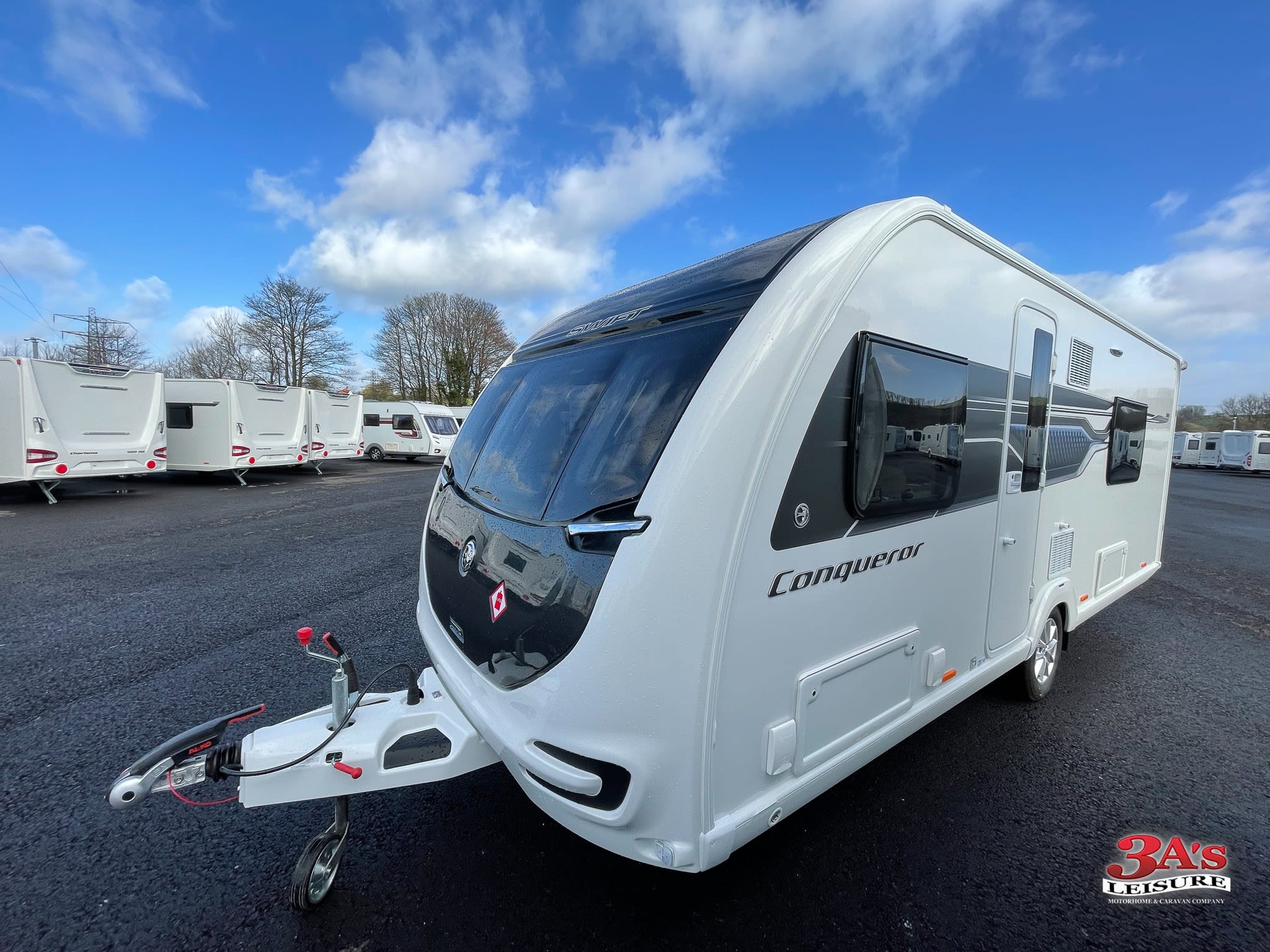 2022 Swift Conqueror