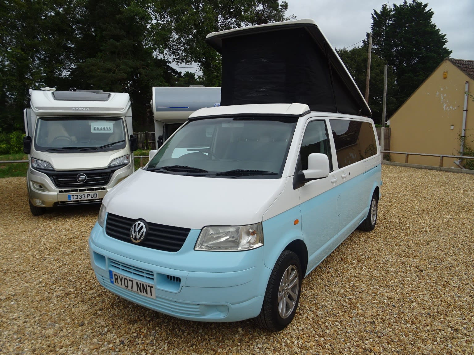2007 Volkswagen Transporter Blue/white