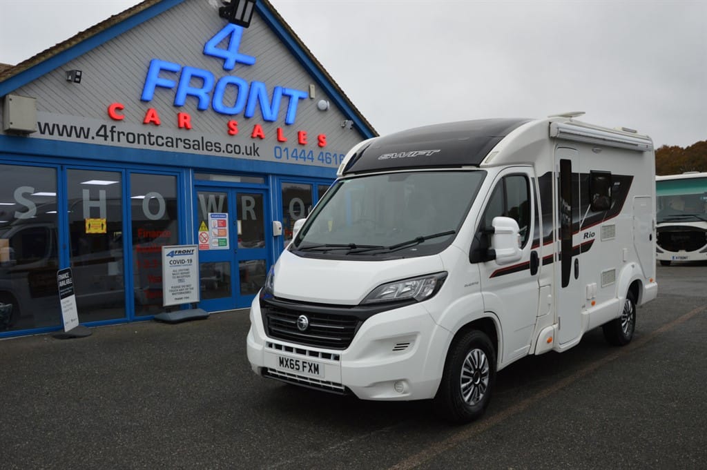 2015 Swift Rio White