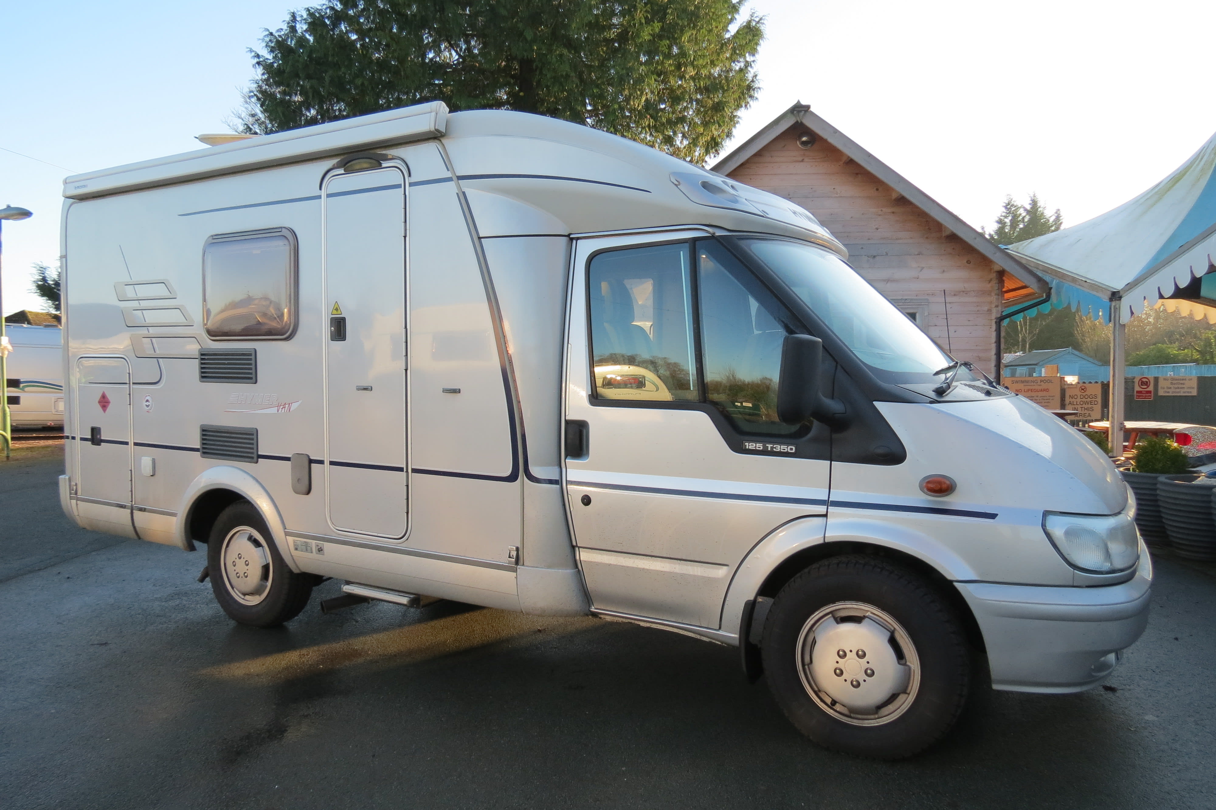 Hymer Van 522