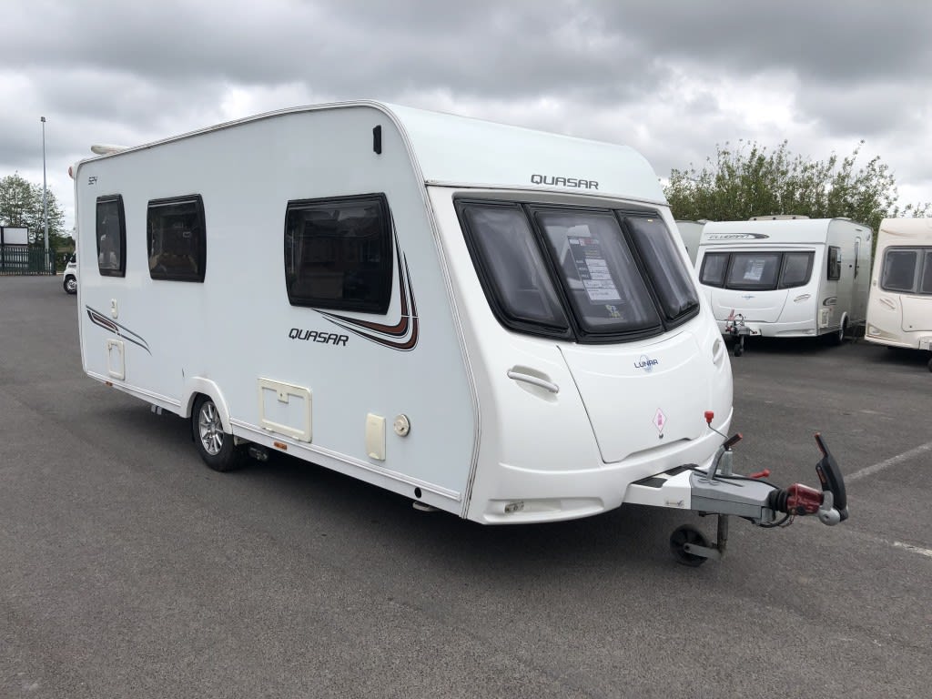 2014 Lunar Quasar 524 With Motormover