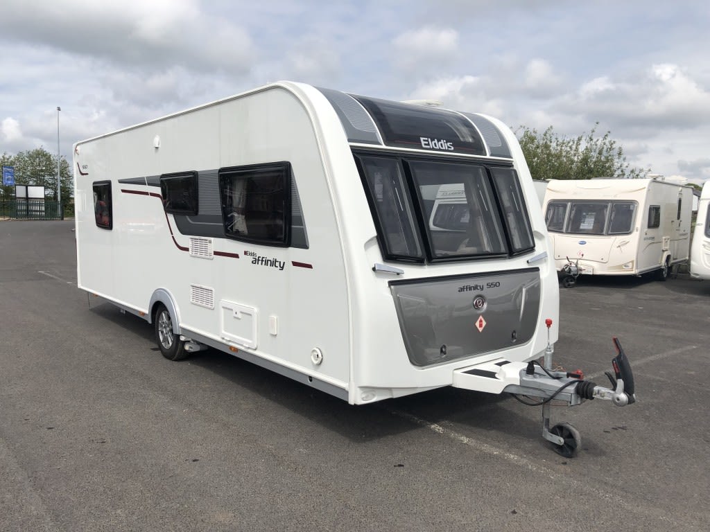 2016 Elddis Affinity 550 With £2300 Electric Legs