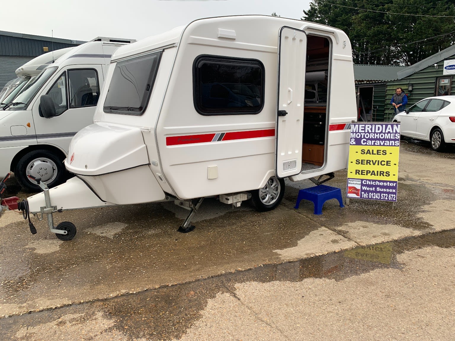 2019 Freedom Jetstream White