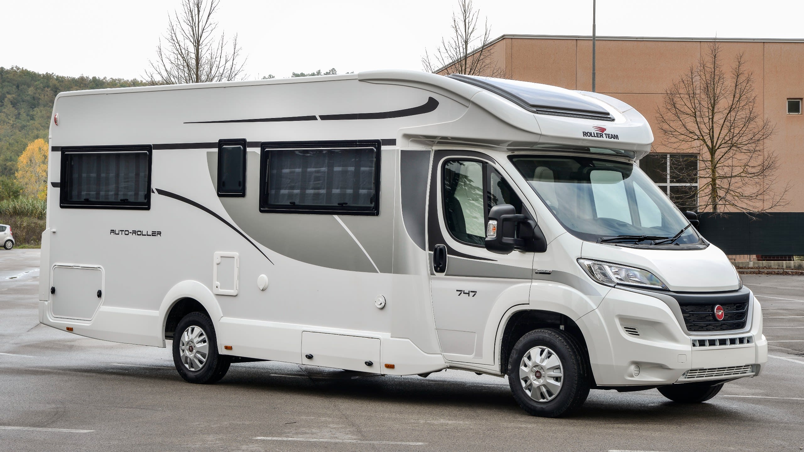 2022 Roller Team Auto-roller 747