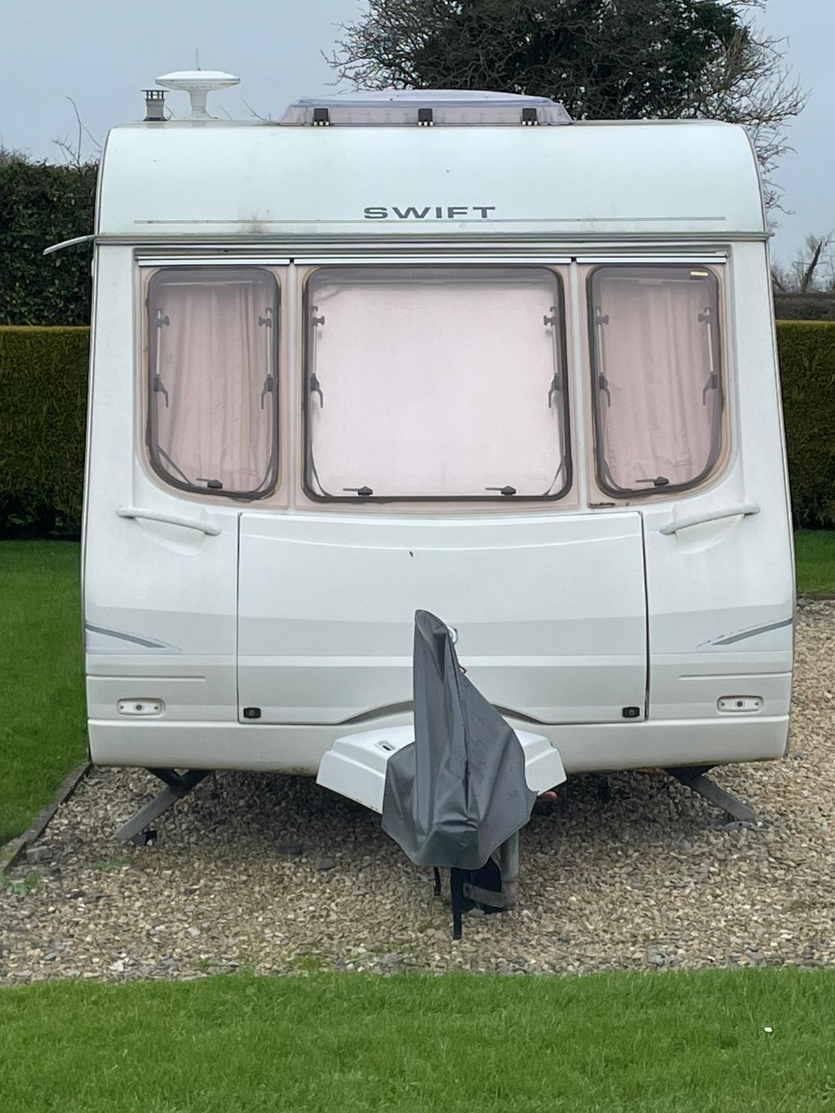 Swift Charisma 565 Caravan, 2003