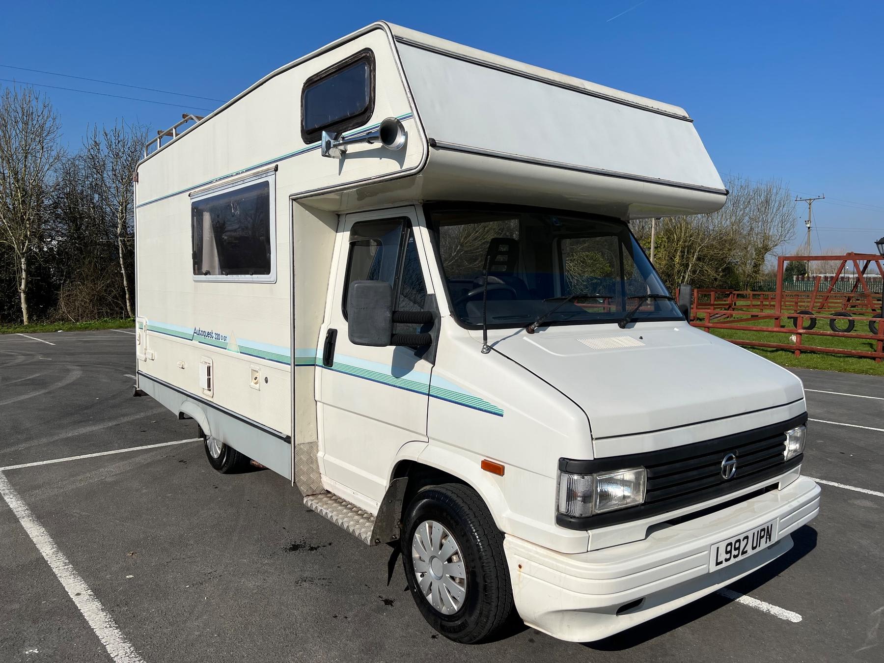 1994 Elddis Autoquest White/green
