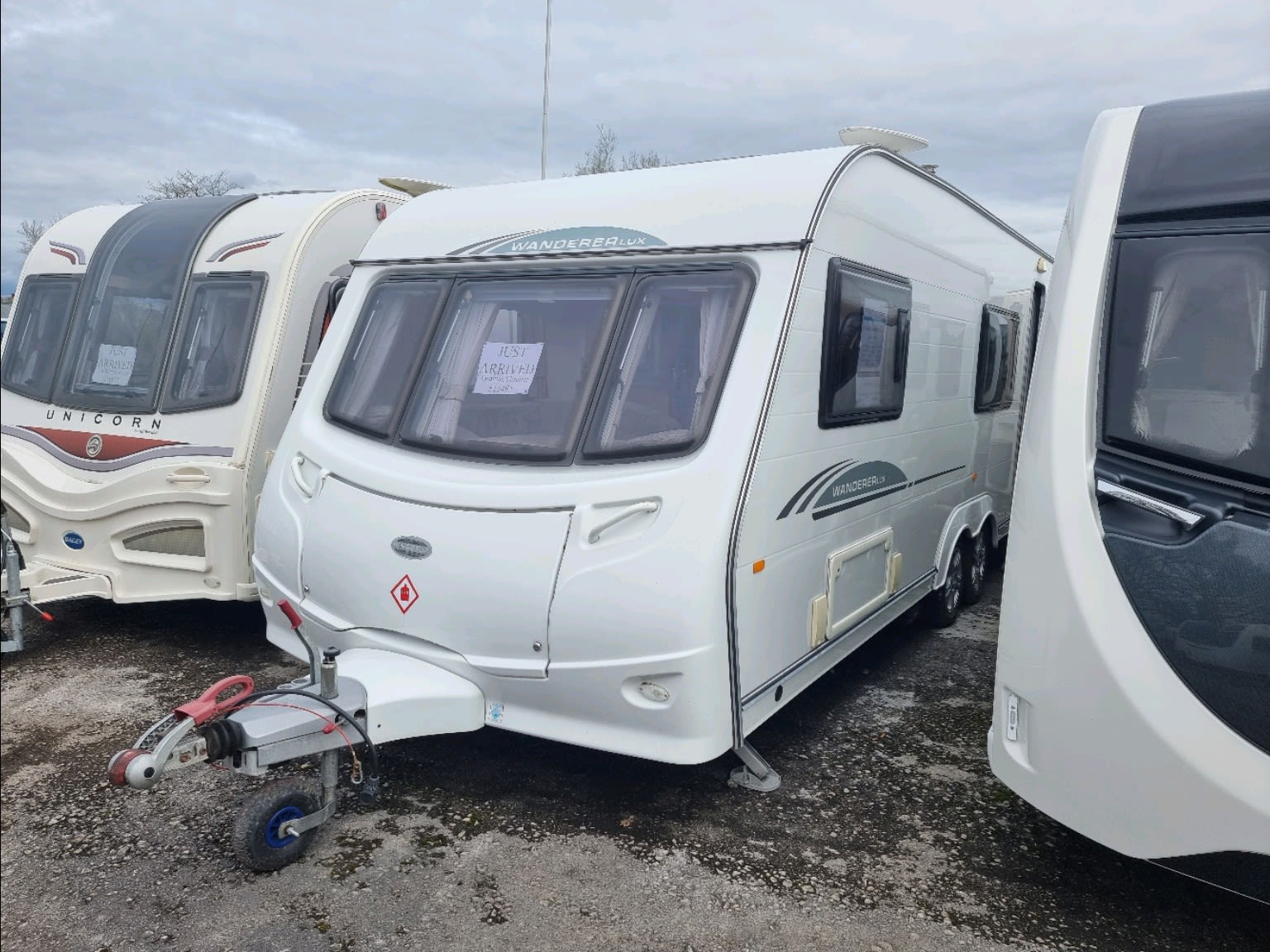 2010 Coachman Wanderer White