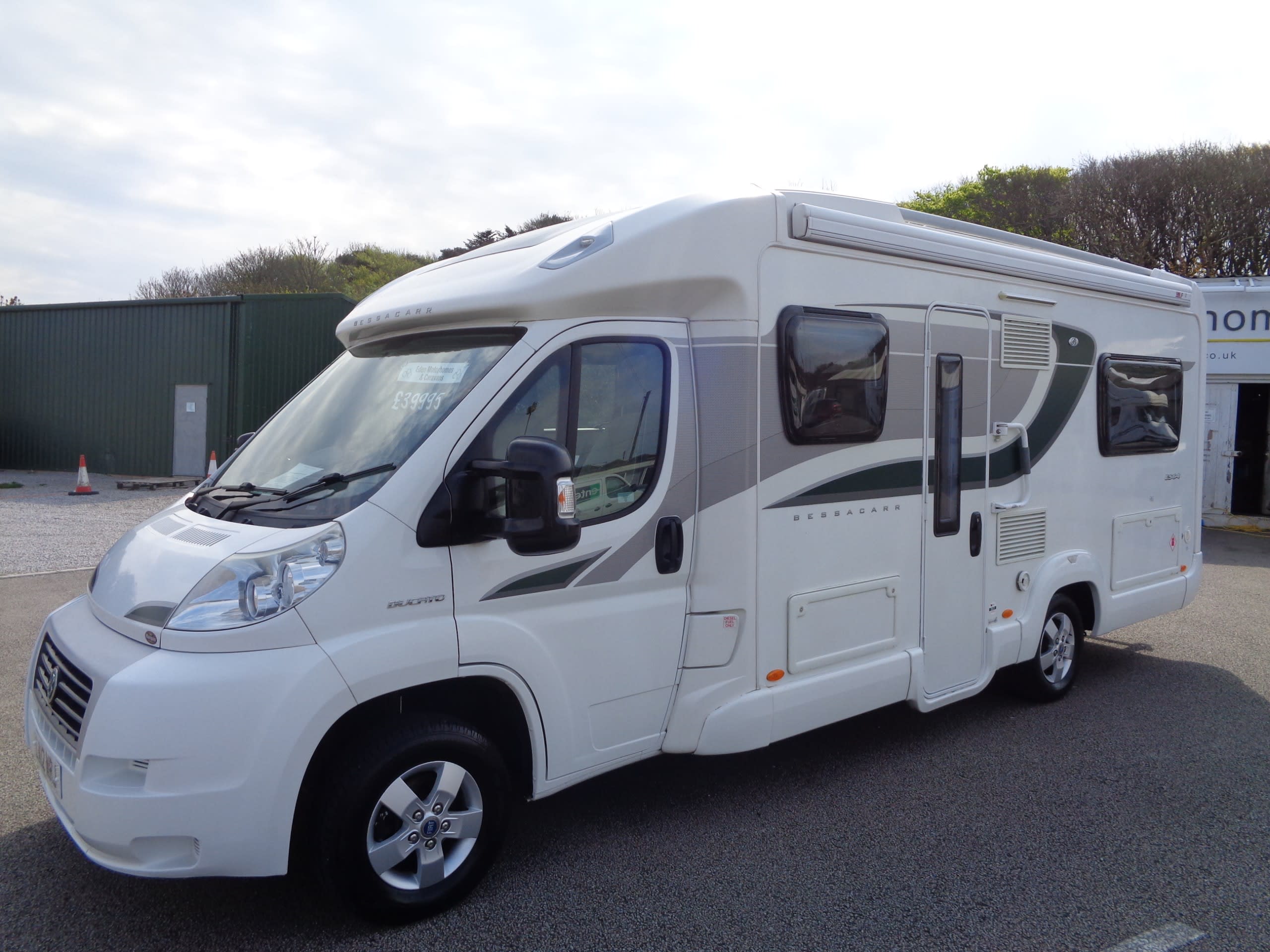 2012 Bessacarr E564 White