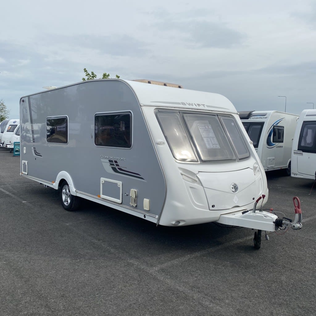 2008 Swift Conqueror 530
