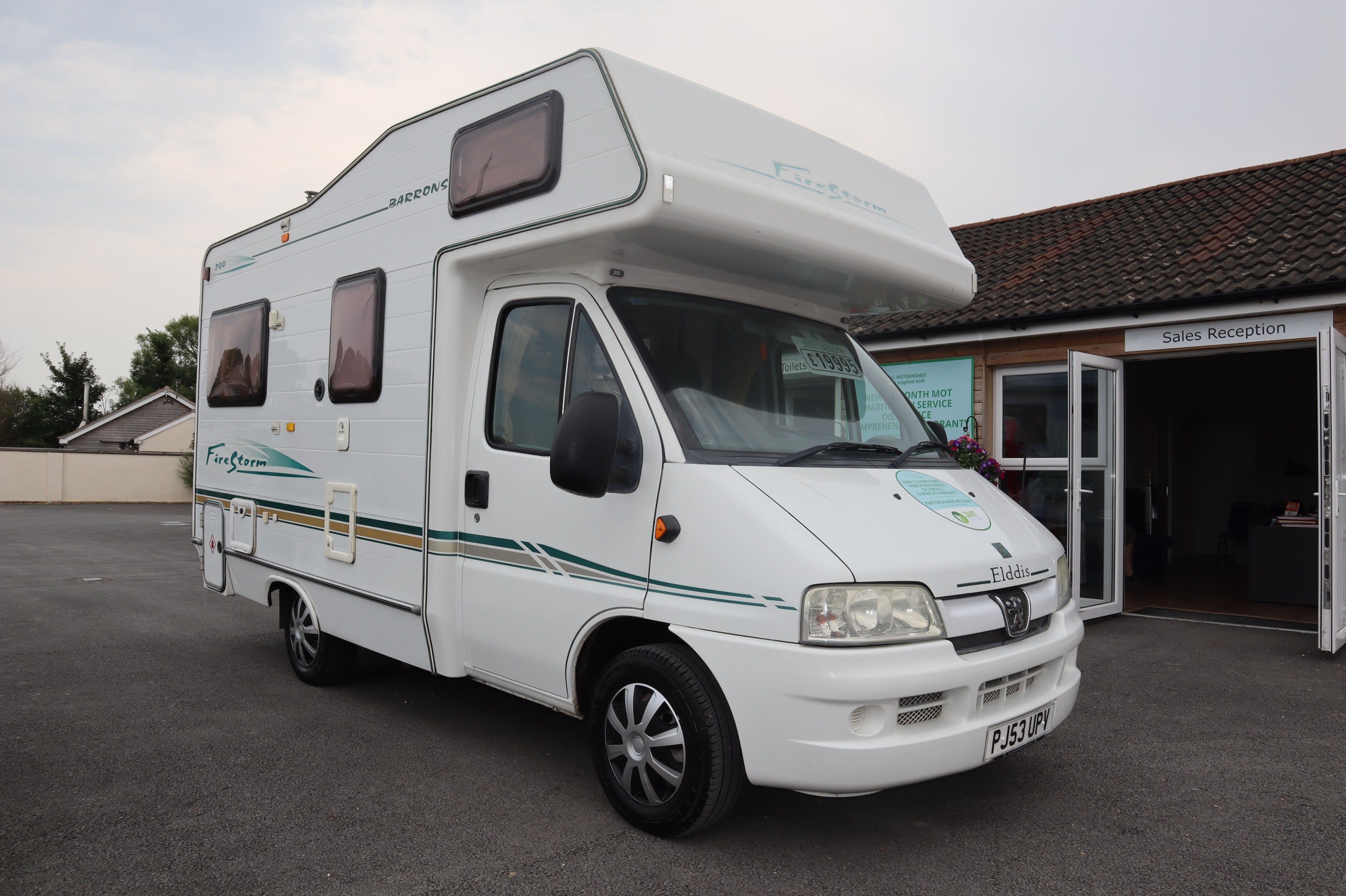 2004 Elddis Firestorm White
