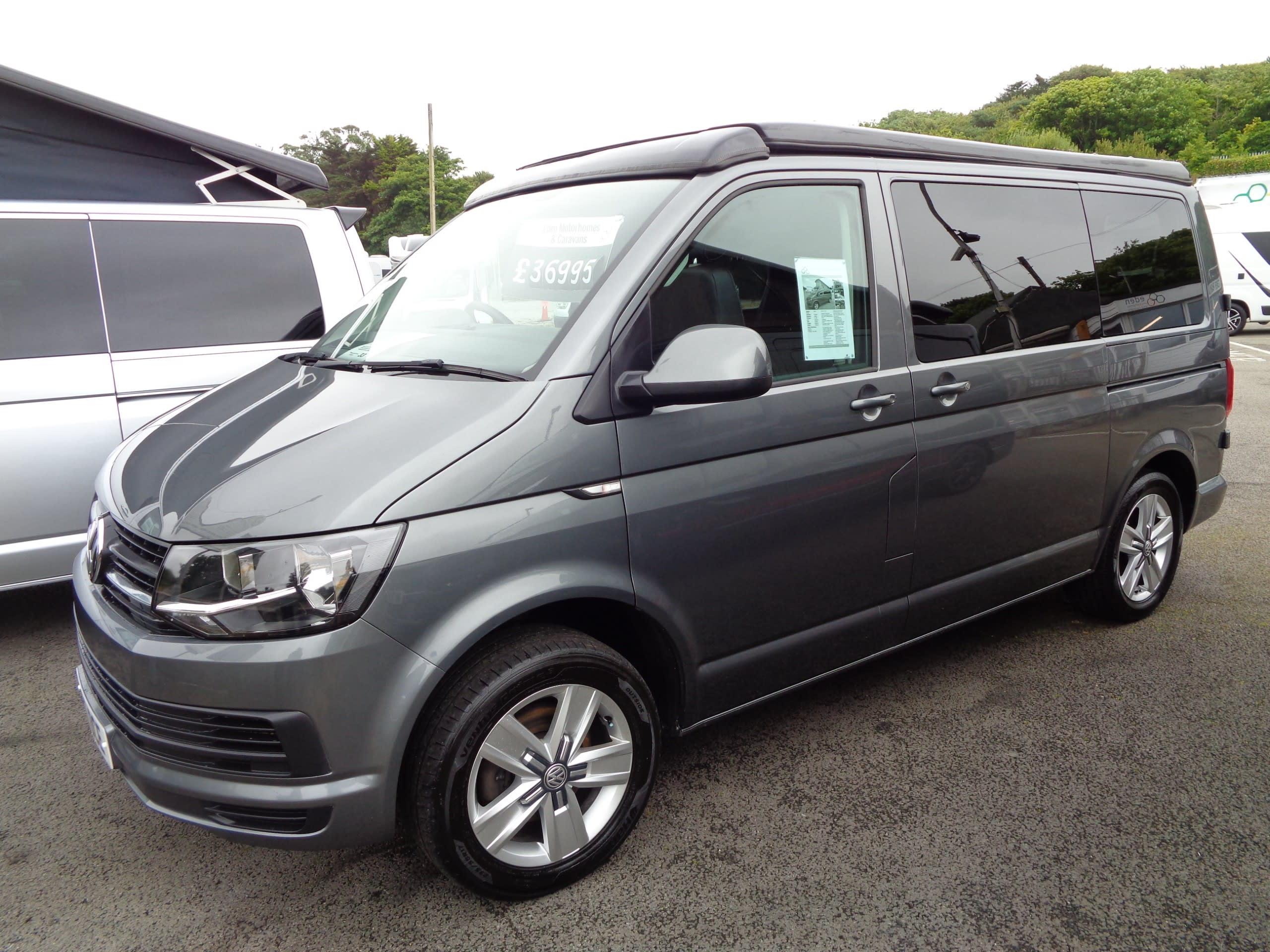 2017 Volkswagen Transporter Grey
