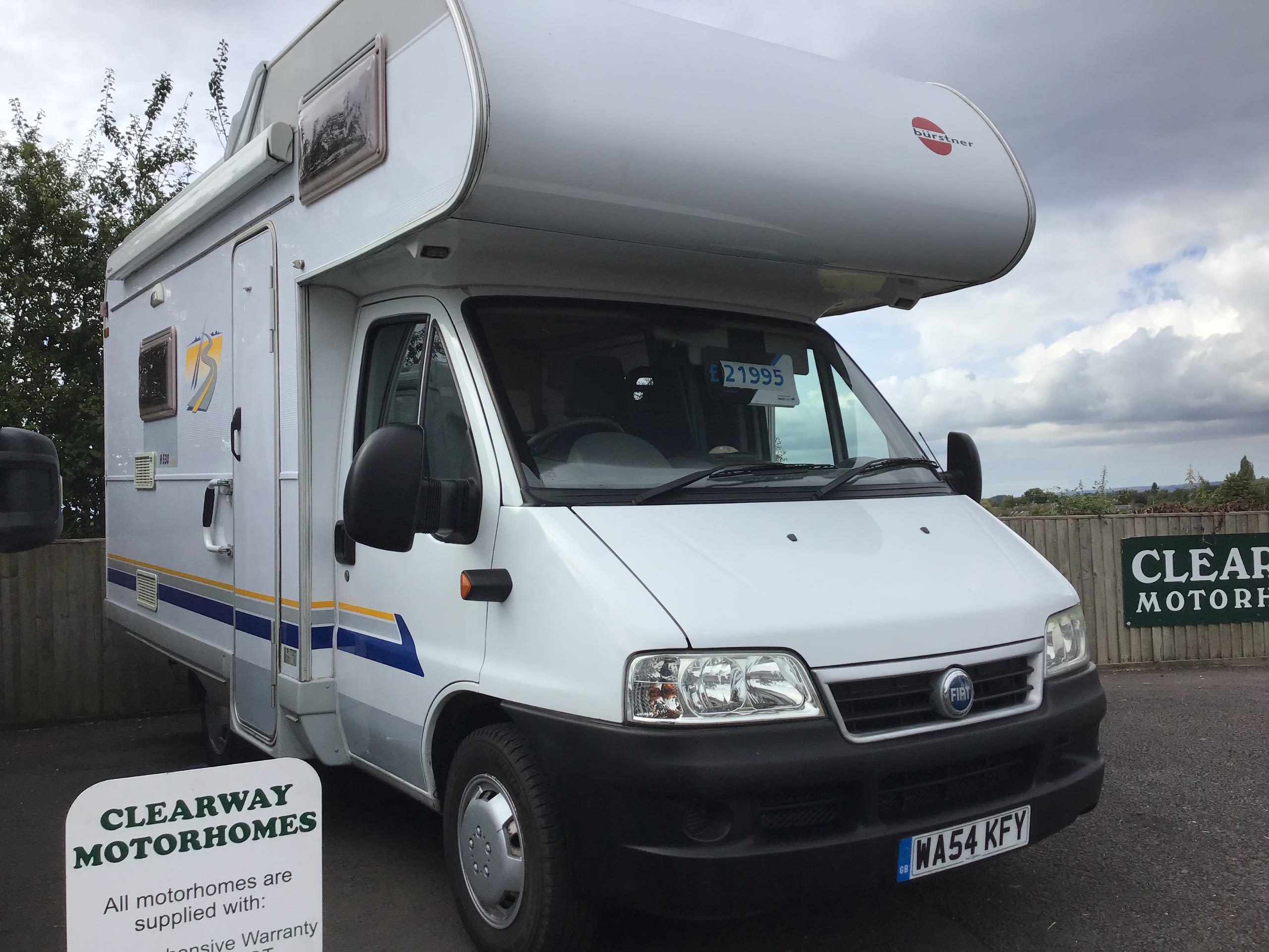 2004 Burstner A530 White