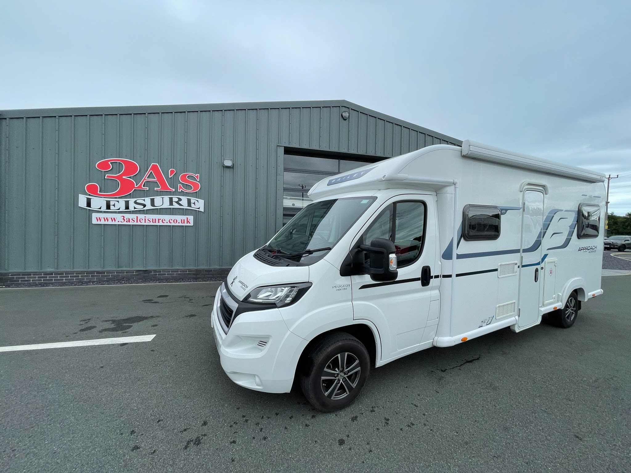 2015 Bailey Approach Advance 665