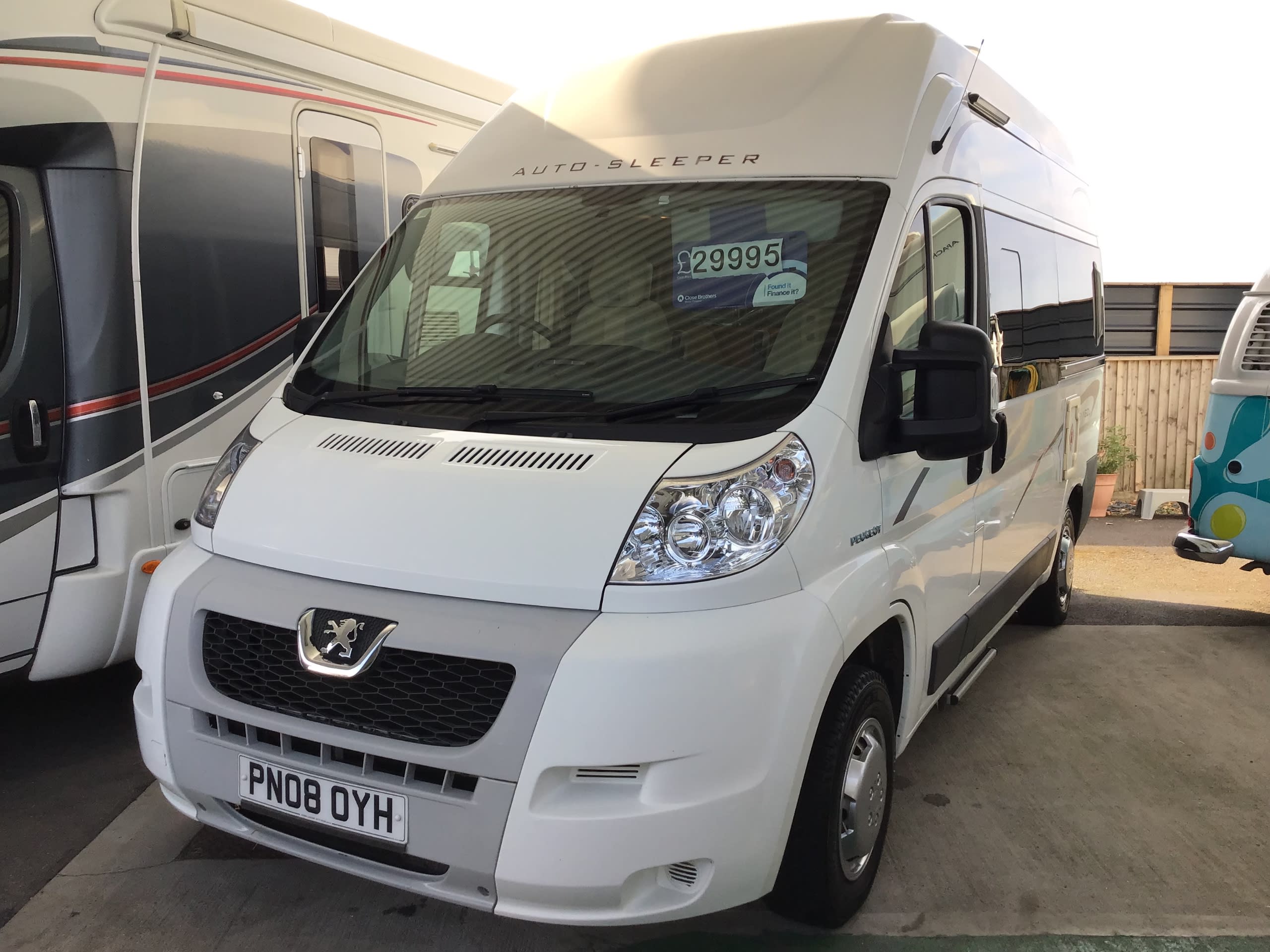 2008 Auto Sleeper Symbol White