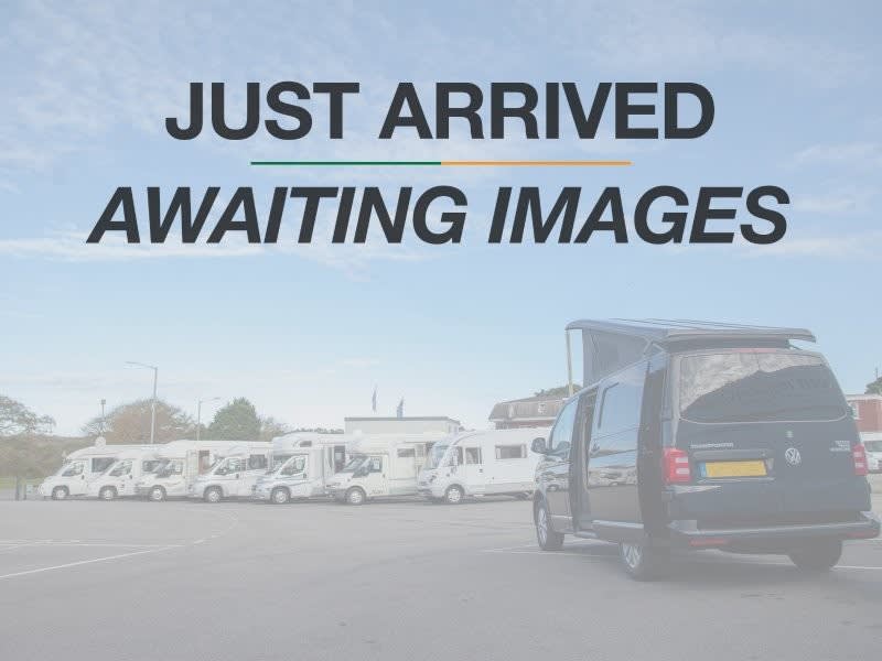 2018 Swift Escape 695 White