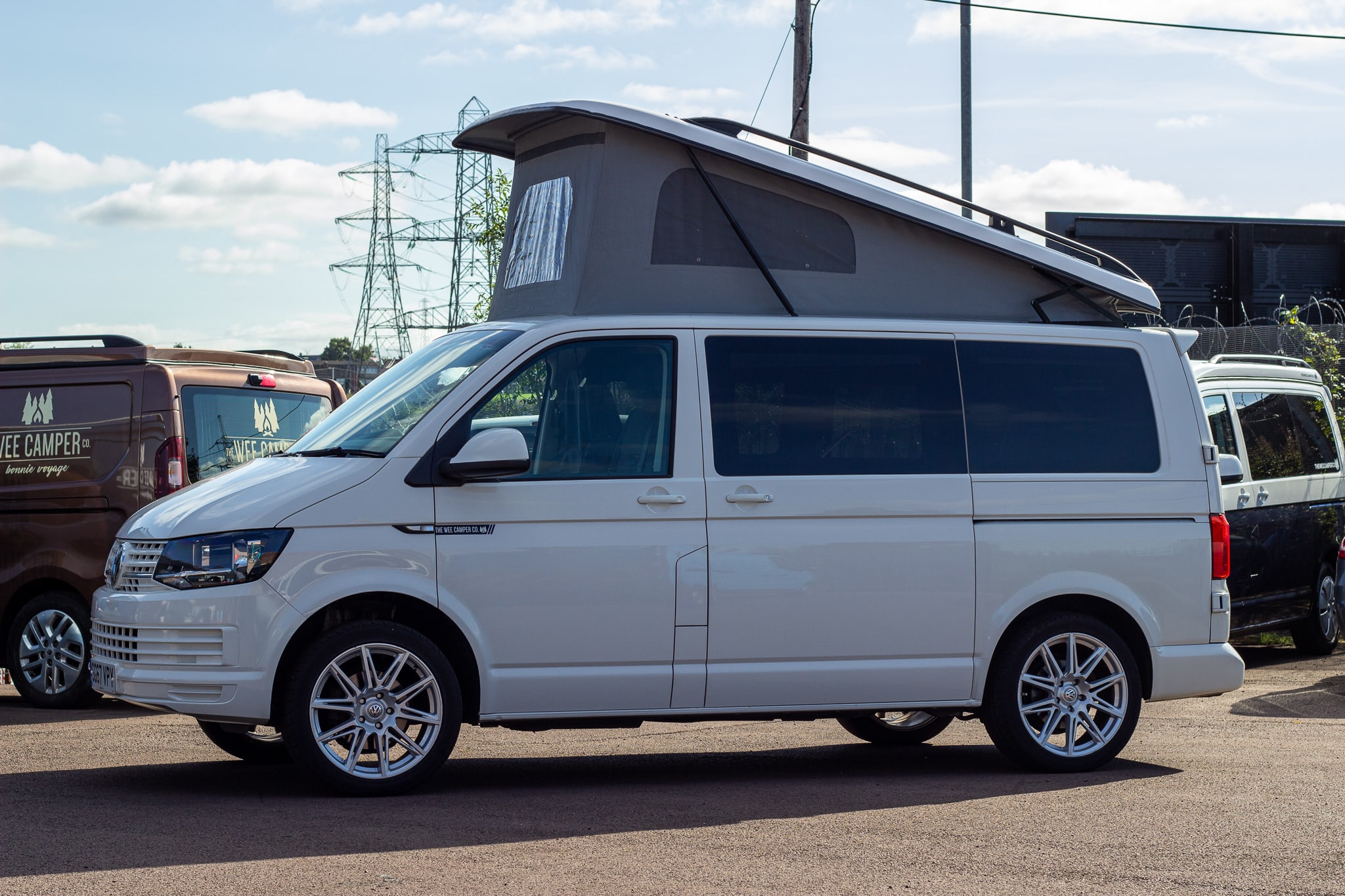 2017 (67) Volkswagen Transporter Startline Swb 4 Berth Ca...