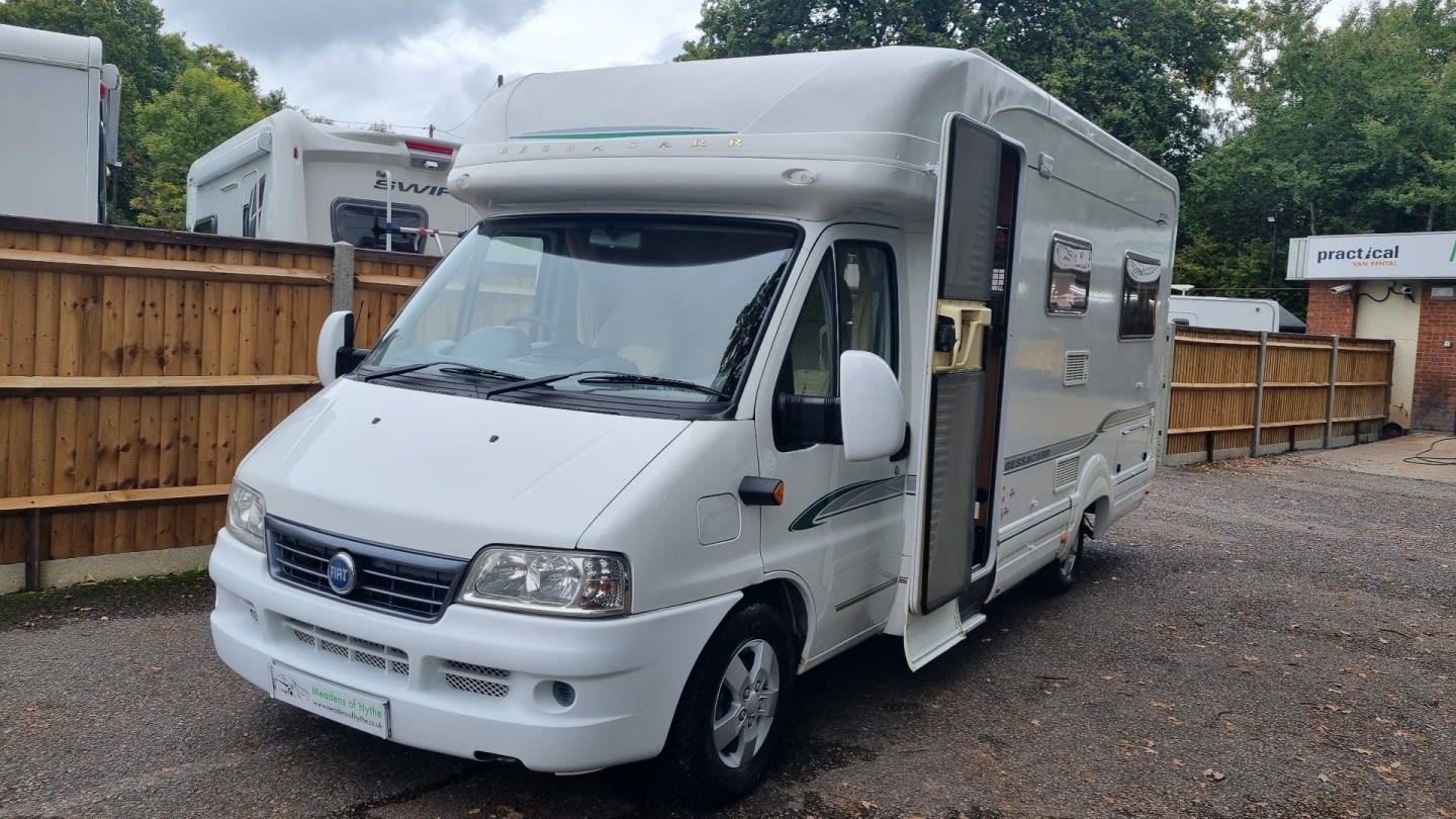 Bessacarr E720 2 Berth Motorhome 2005