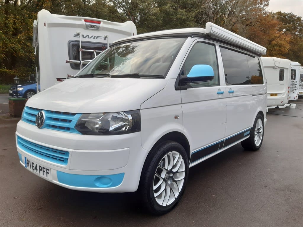 2014 Volkswagen Transporter White