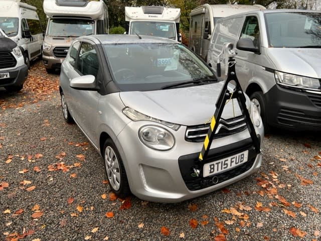 Citreon C1 Feel With Towing A Frame