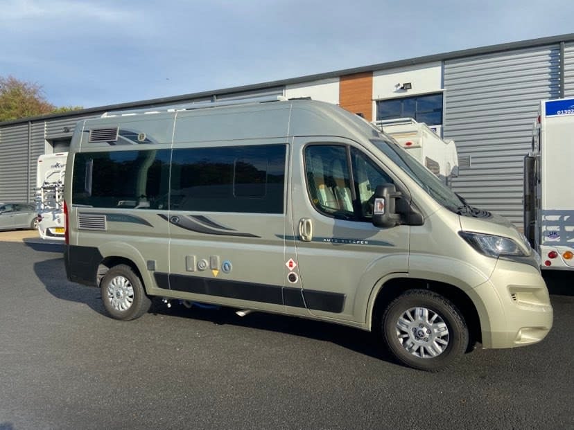 2018 Auto Sleeper Symbol White