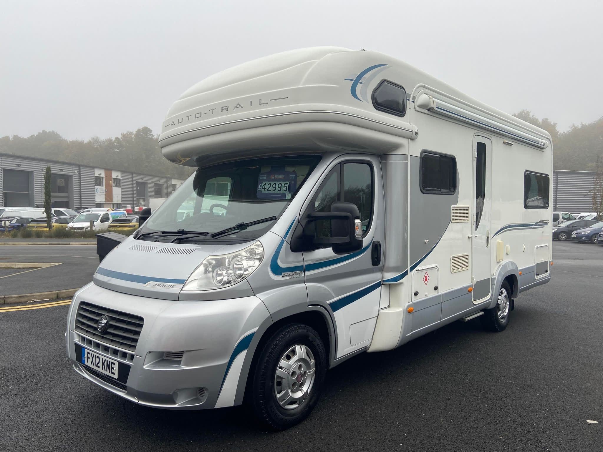 2012 Auto Trail Apache 700 Hi-line Silver/white