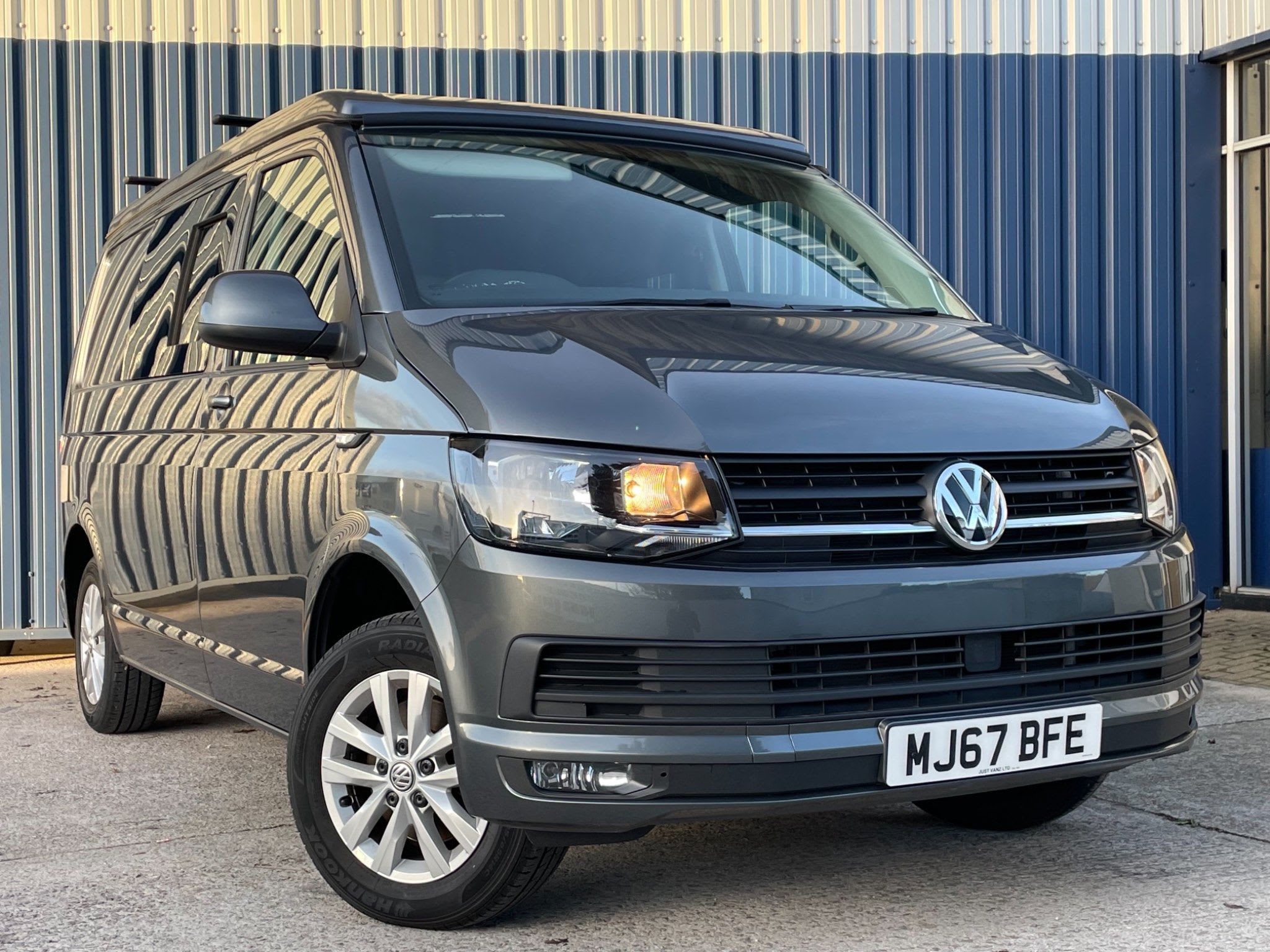 2017 Volkswagen Transporter Grey