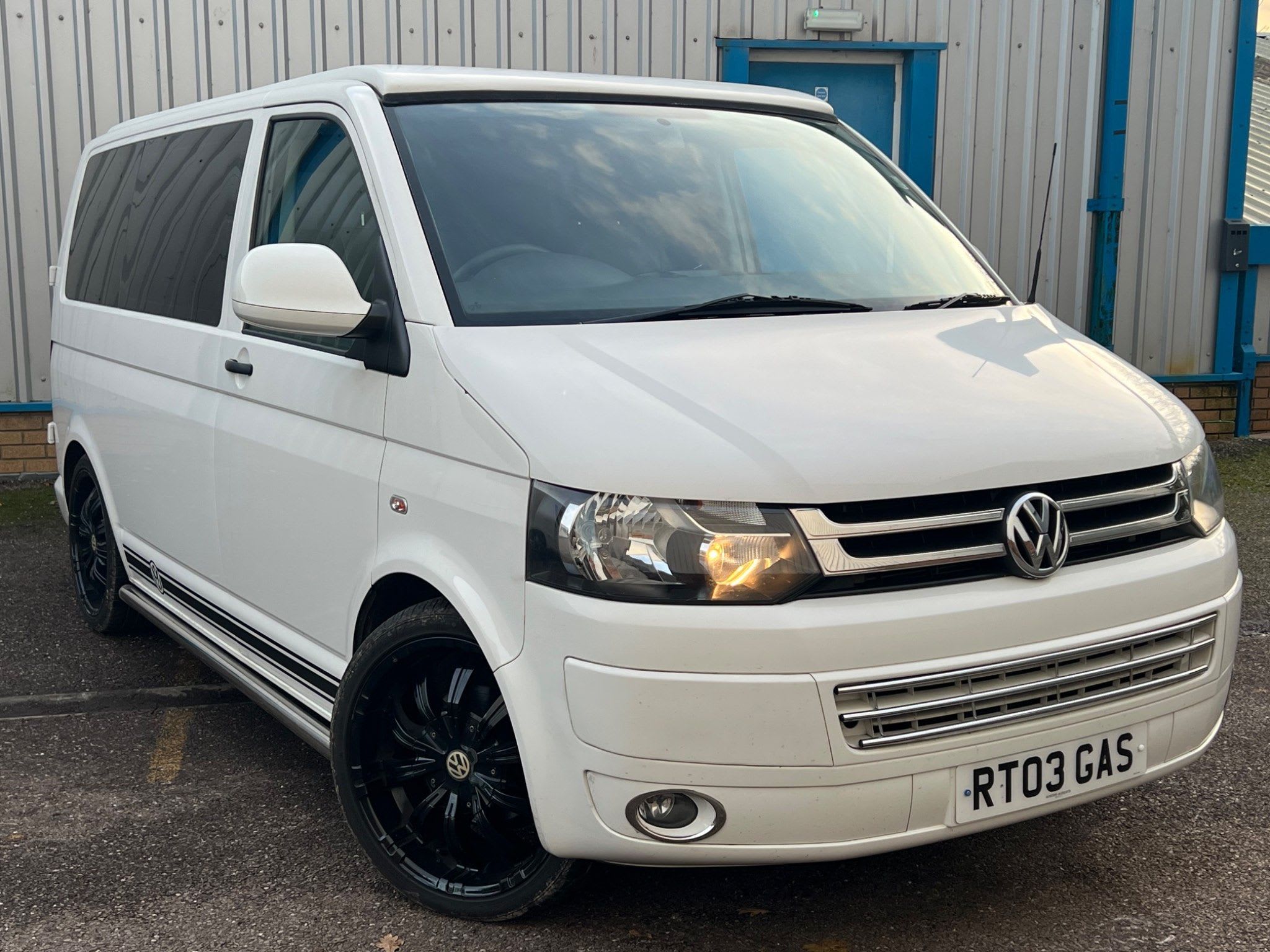2011 Volkswagen T6 Conversion White