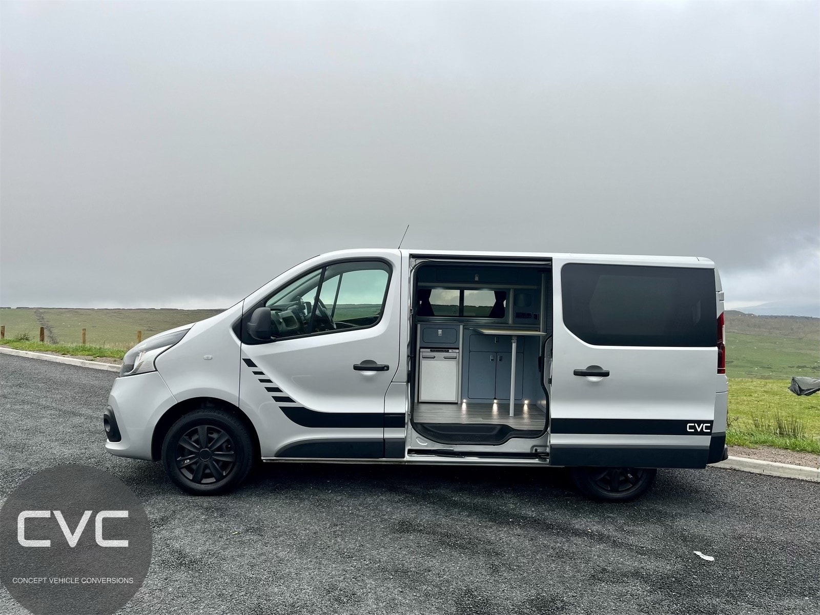 2017 Renault Trafic Silver