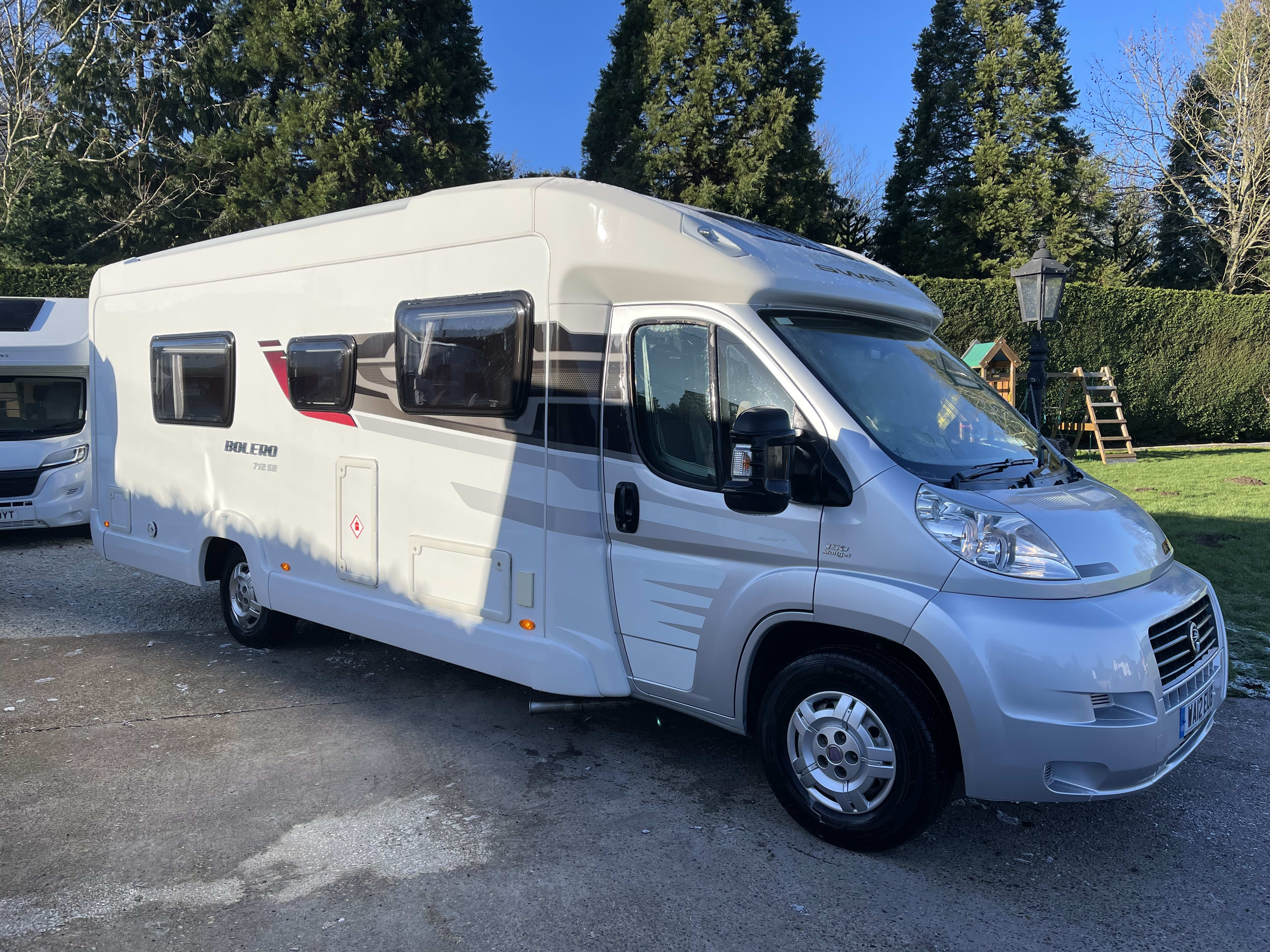 Swift Bolero 712 Sb Automatic Luxury 3 Berth Motorhome