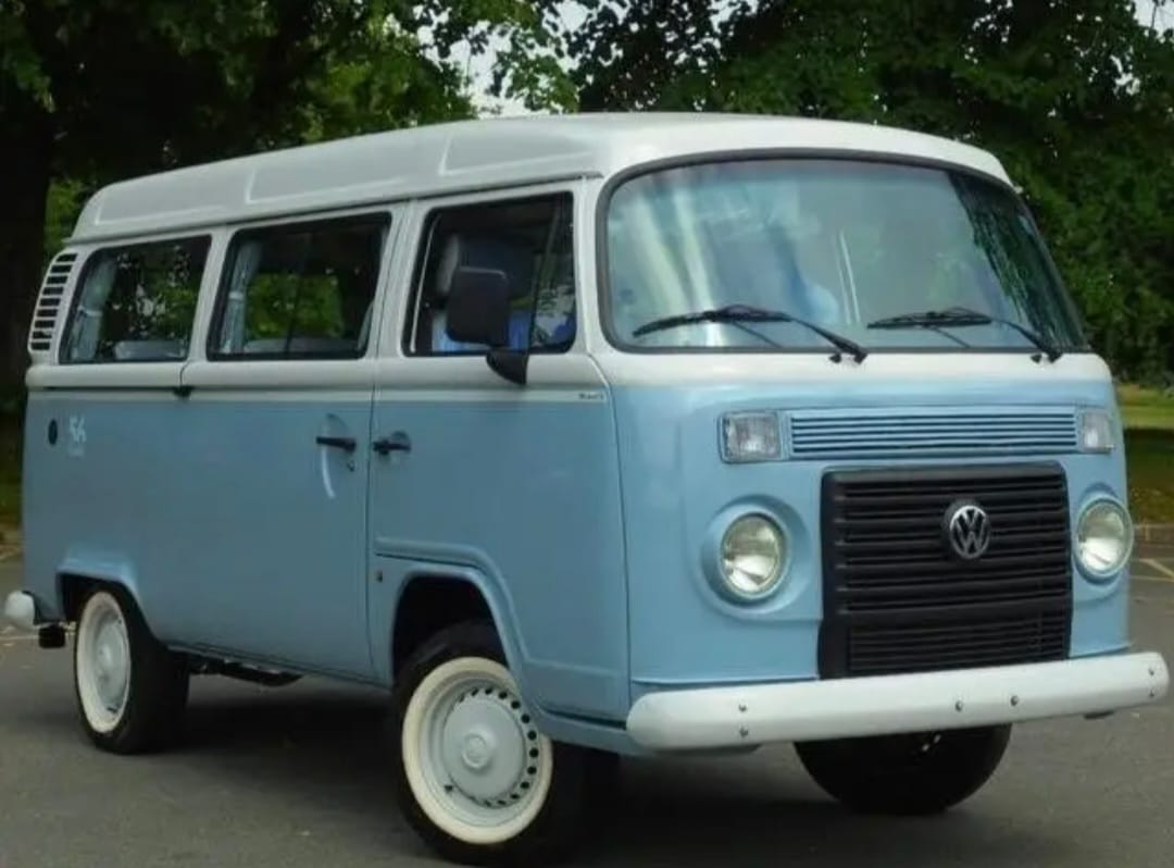 2014 Volkswagen Camper Blue- Campervan