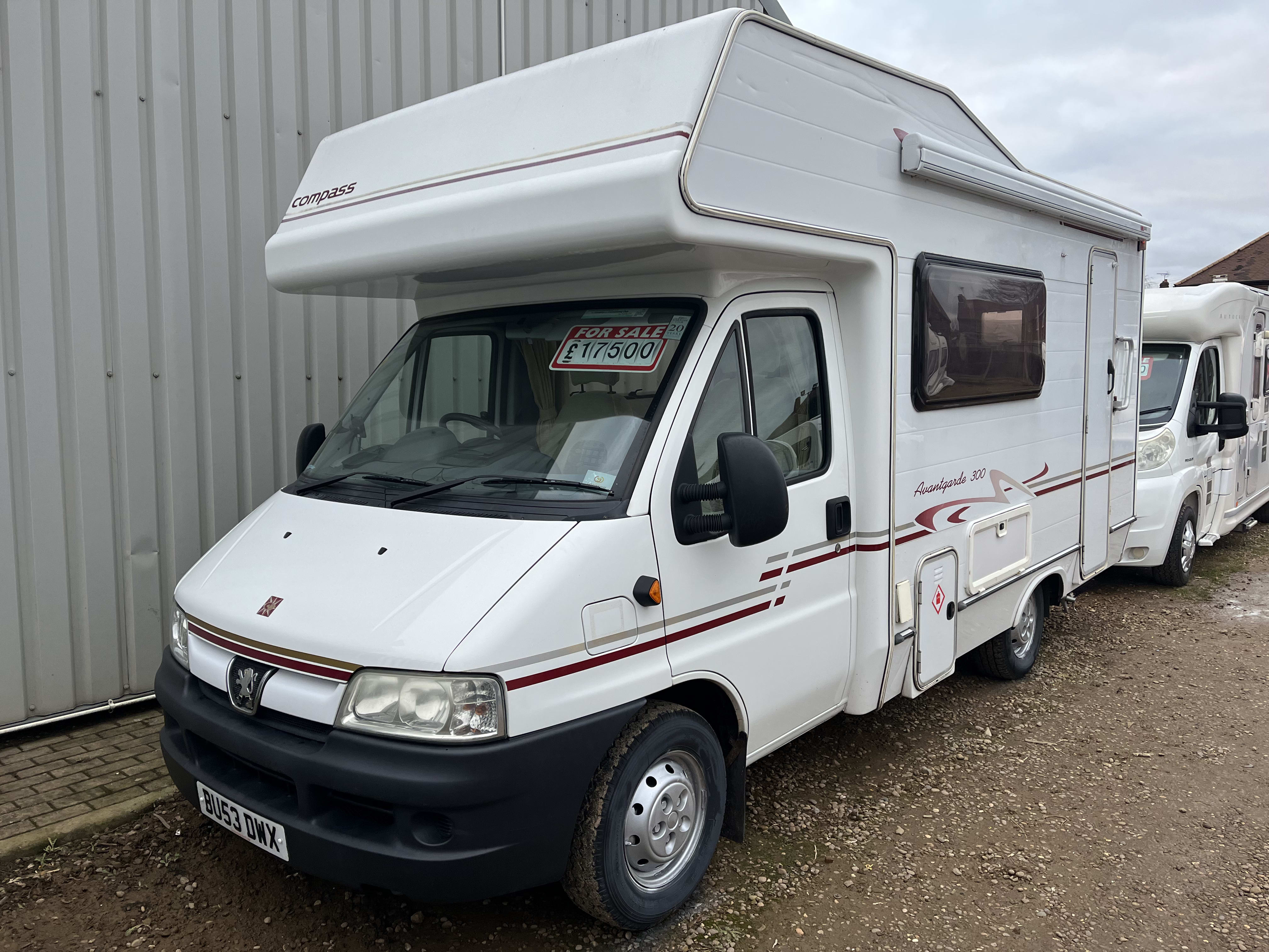 Peugeot Boxer Compass Avantgarde 300 2003 4 Berth
