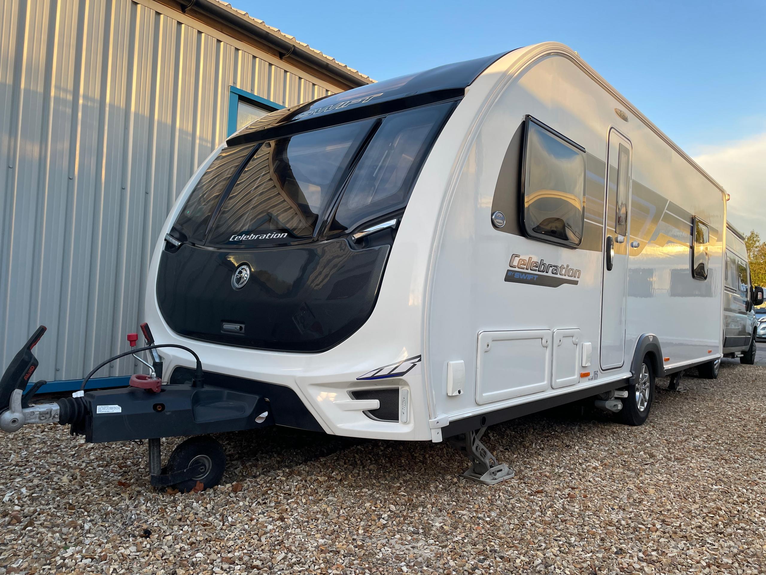 Swift Celebration 560