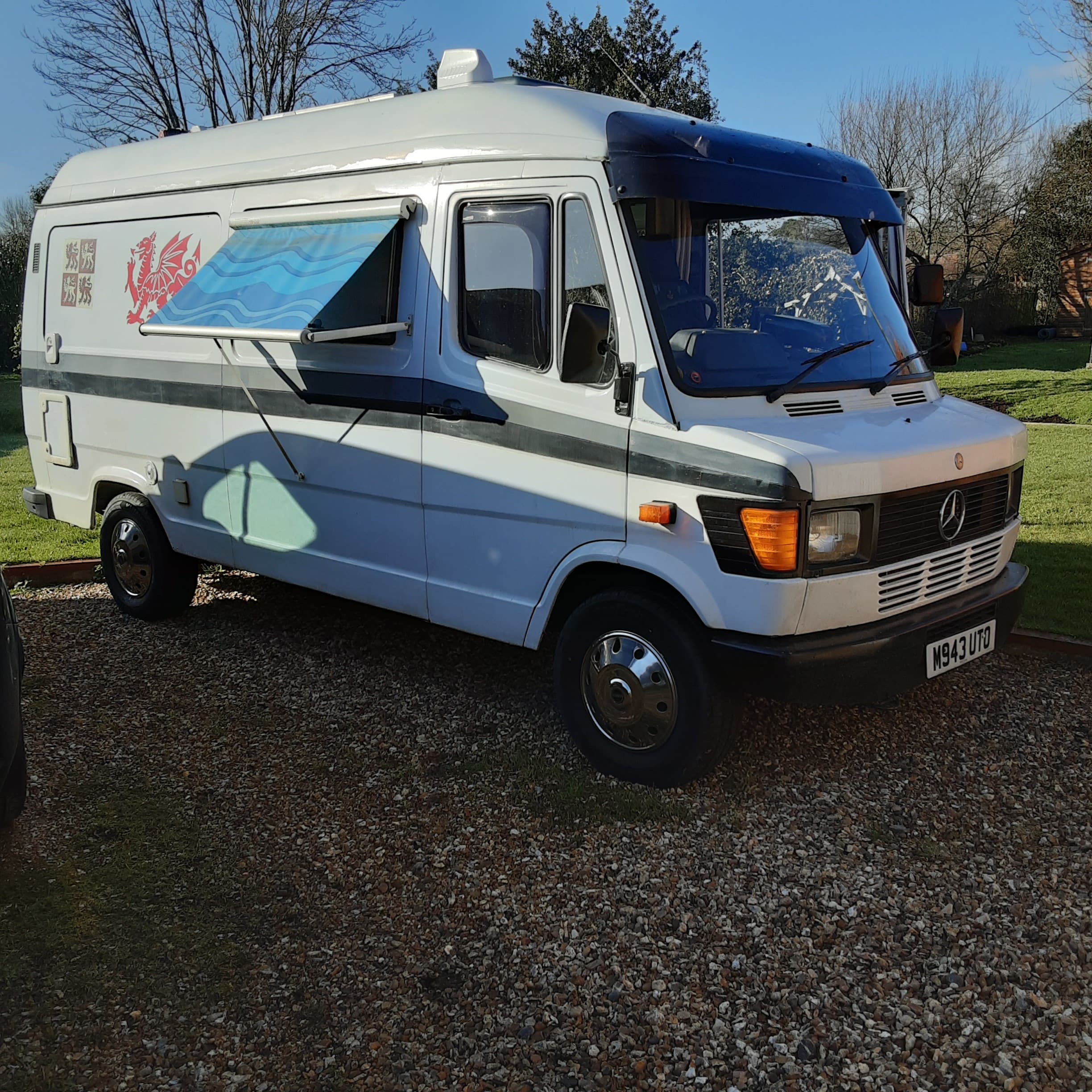 Mercedes Benz 310 2.9d Campervan