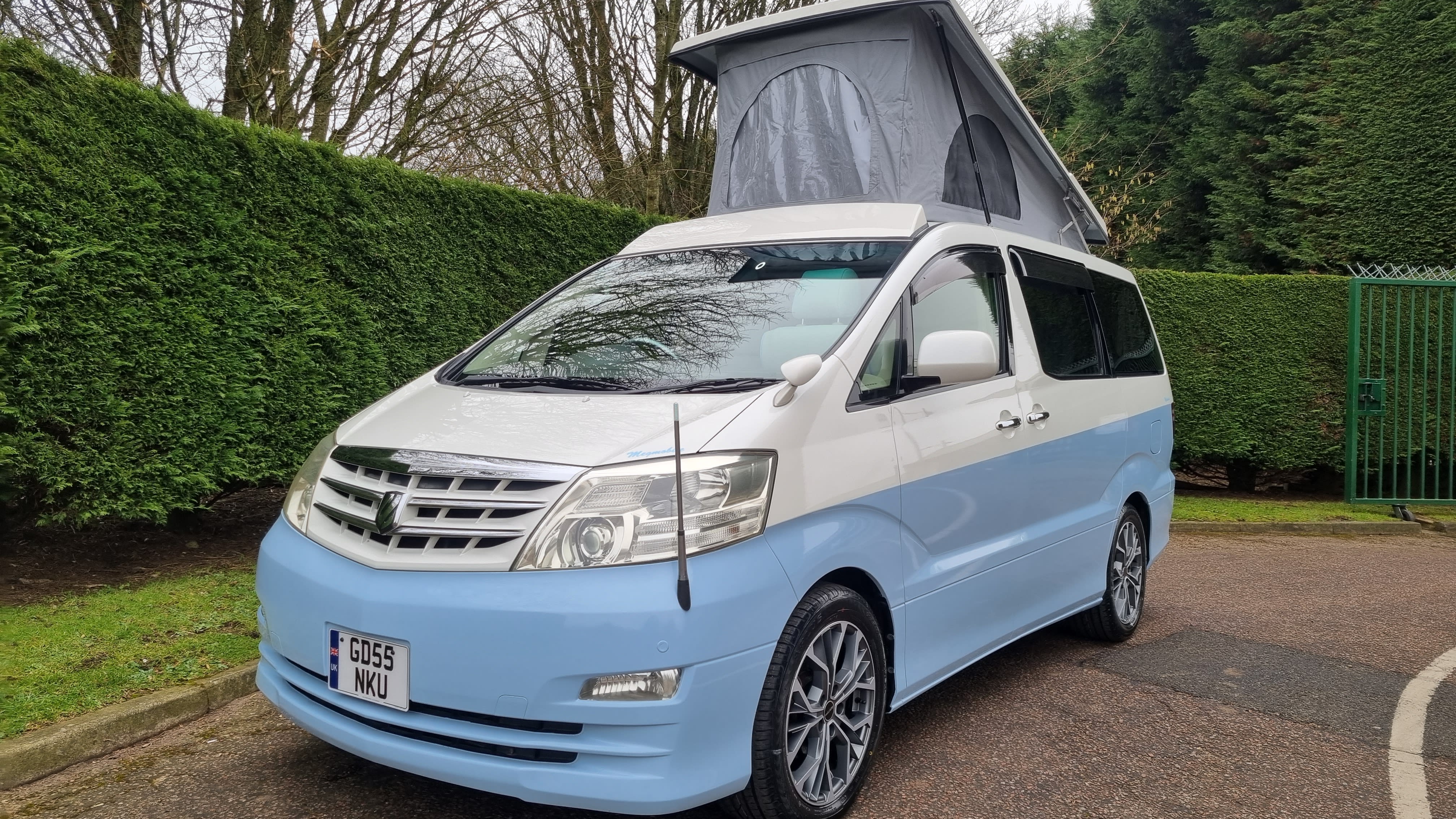 Toyota Alphard 3.0l Automatic, Four Wheel Drive Campervan