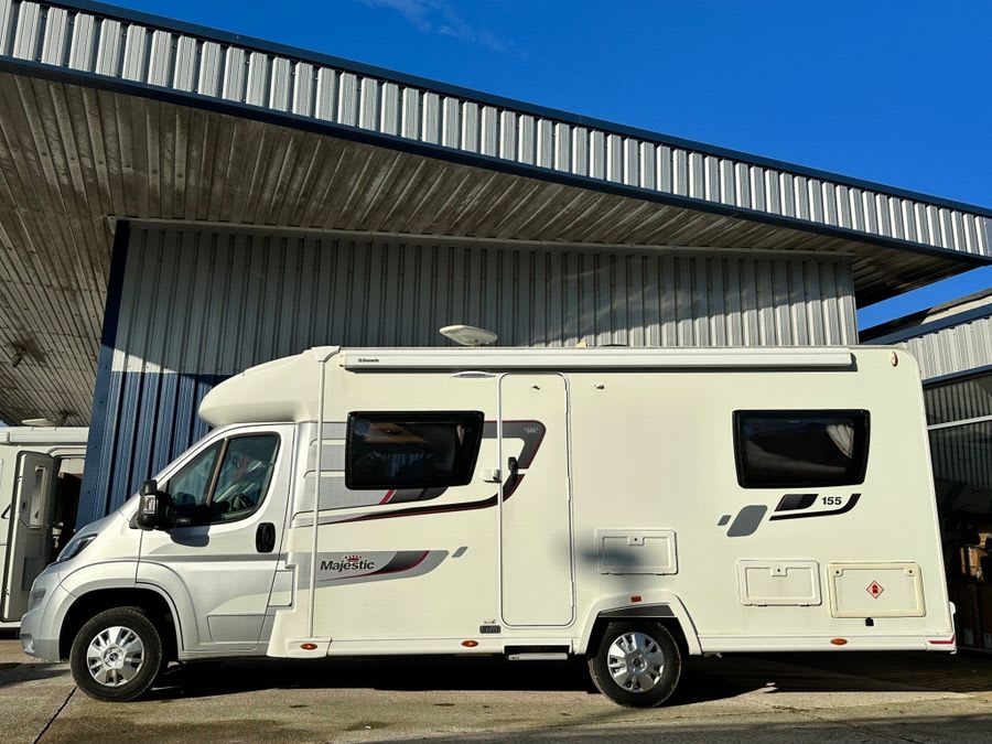 2016 Elddis Majestic 155 White