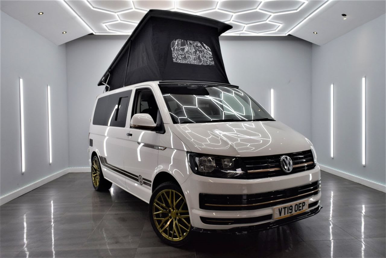 2019 Volkswagen Transporter White