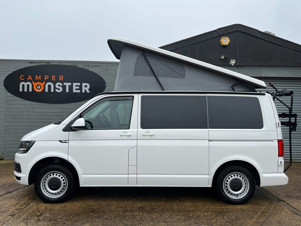 2019 Volkswagen Transporter White