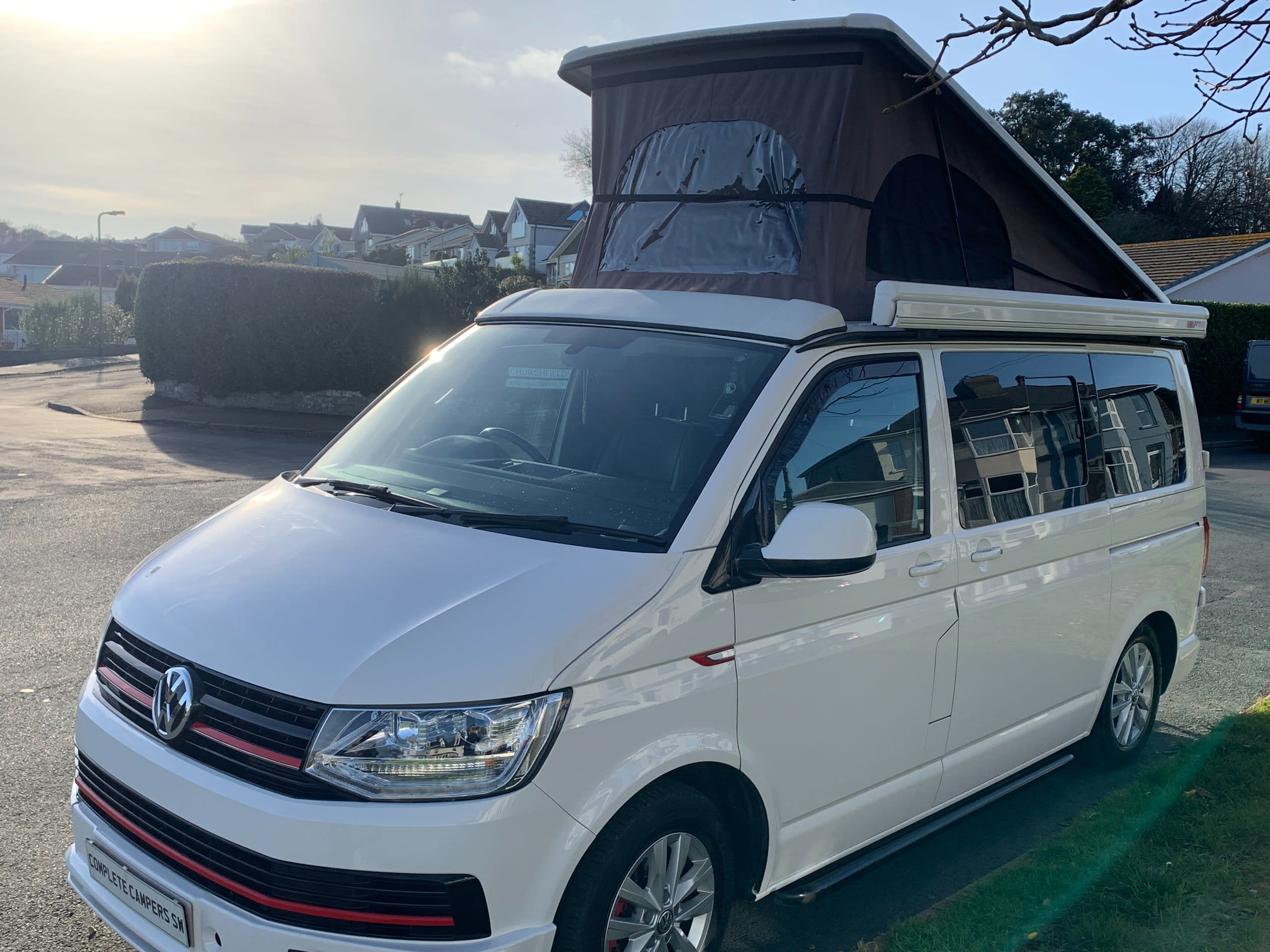 2017 Volkswagen Transporter T28 White