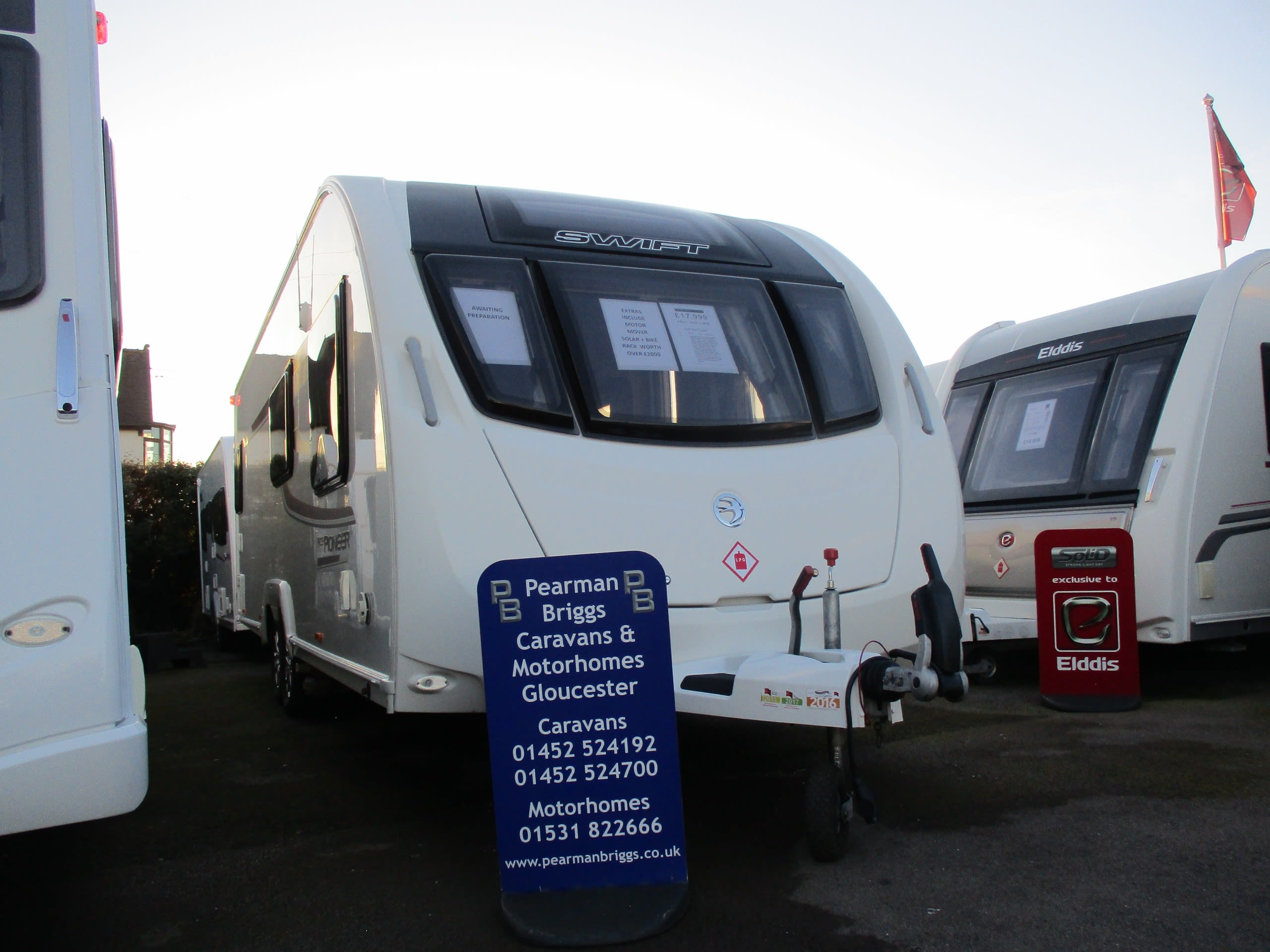 2016 Swift Ace White
