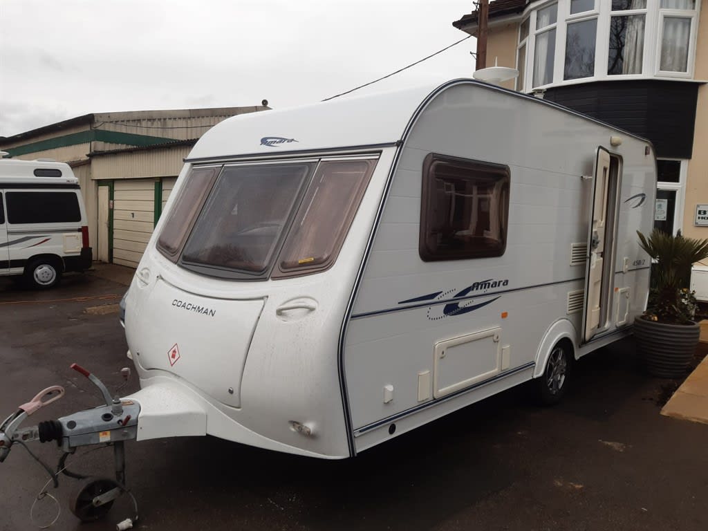 2006 Coachman Amara 450-2 Caravan
