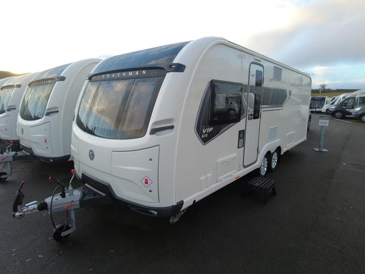 Touring Caravancoachman Vip 675