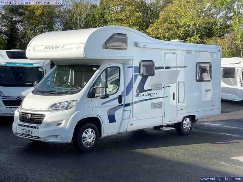 Swift Escape 686