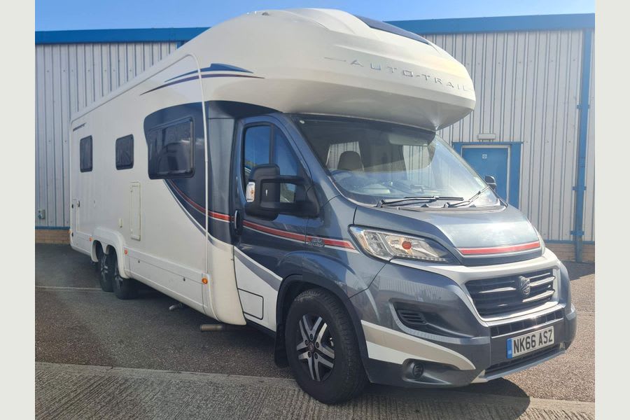 2016 Auto-trail Comanche Grey