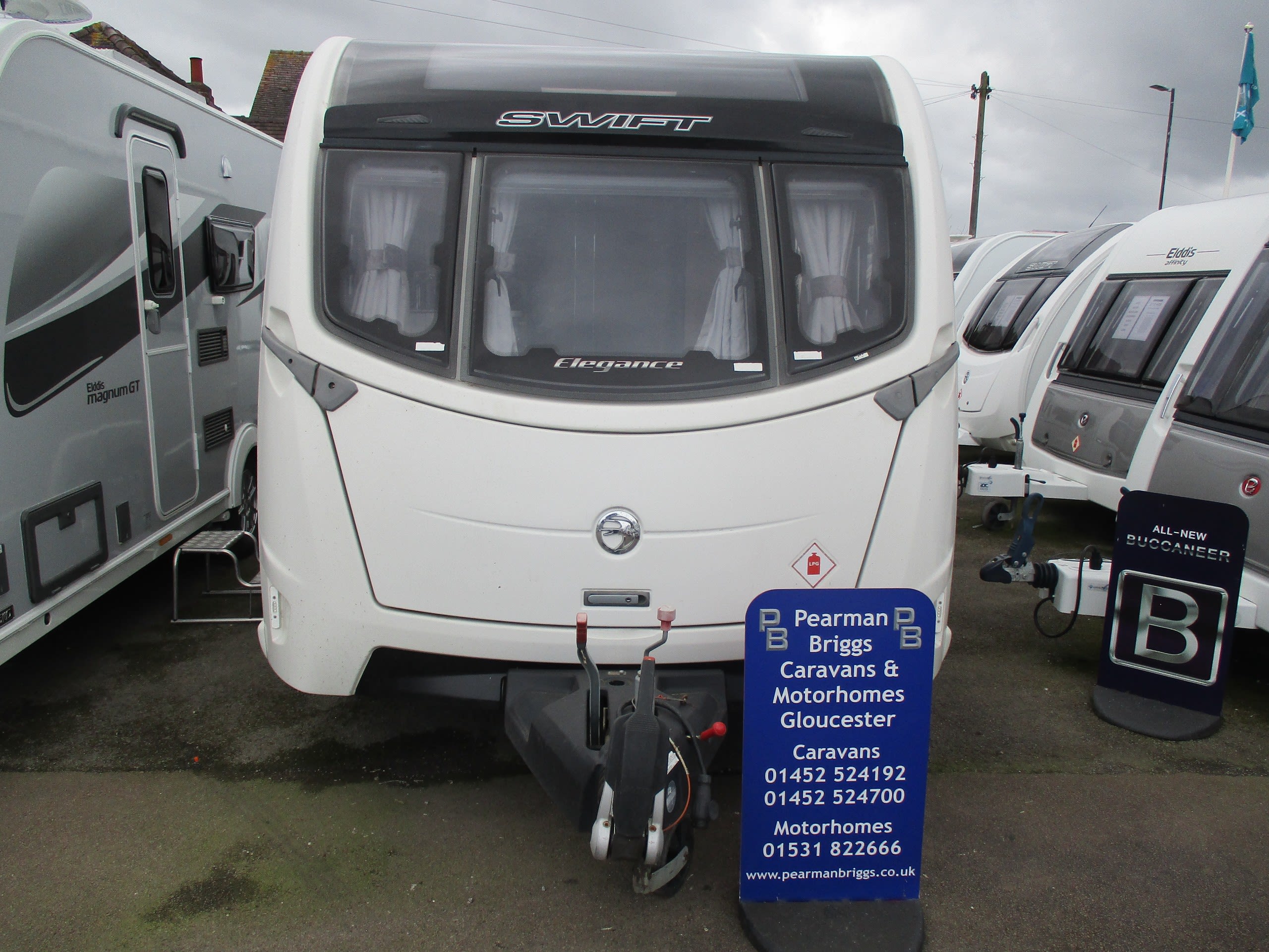 2016 Swift Elegance 645 White