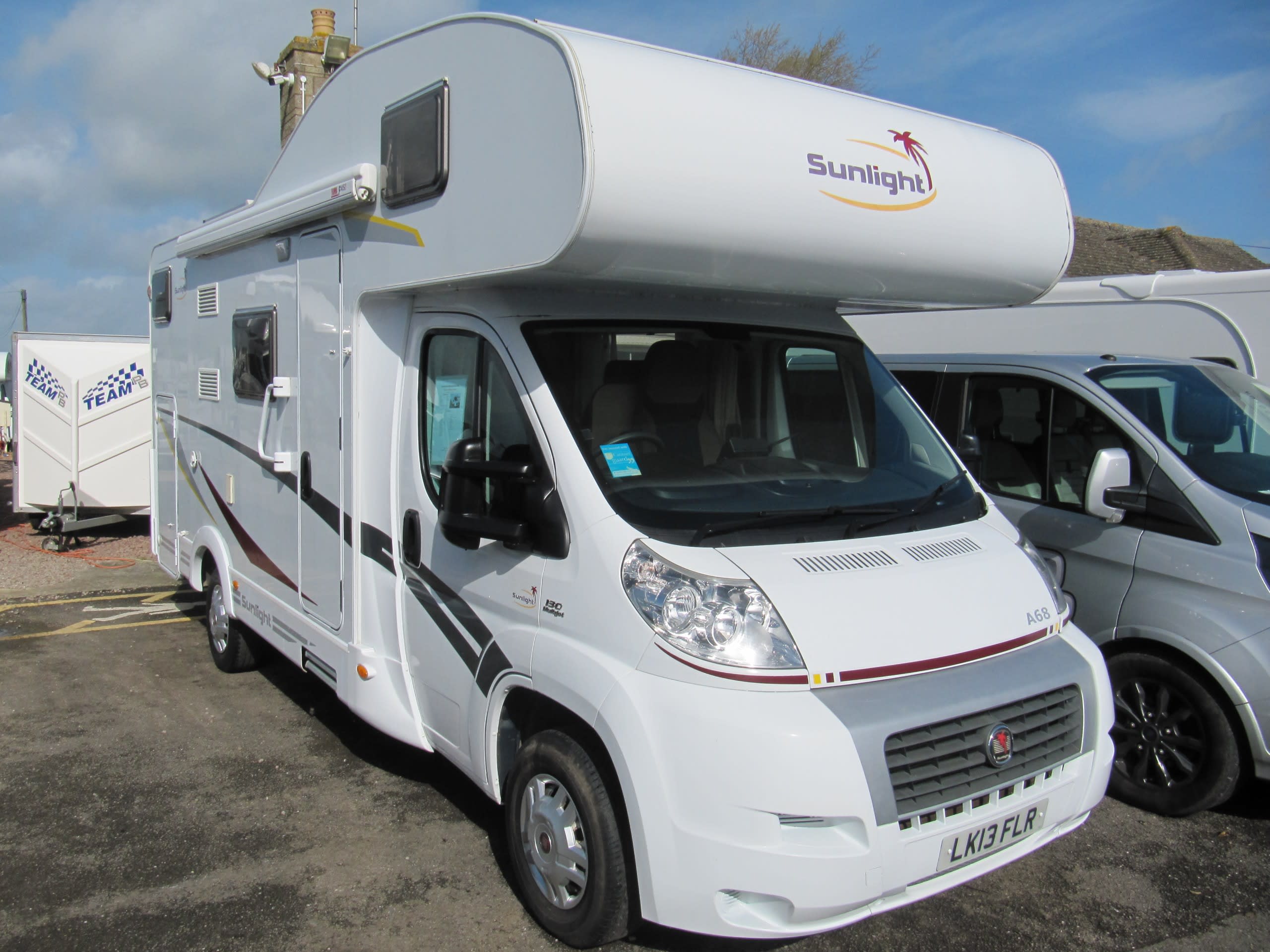 2013 Dethleffs Sunlight A68 White